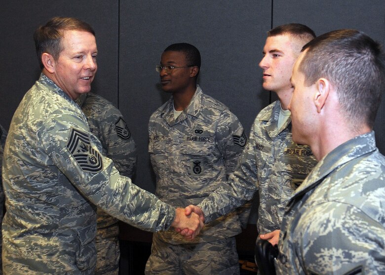 CMSAF provides top enlisted perspective > Air Force Special Operations ...