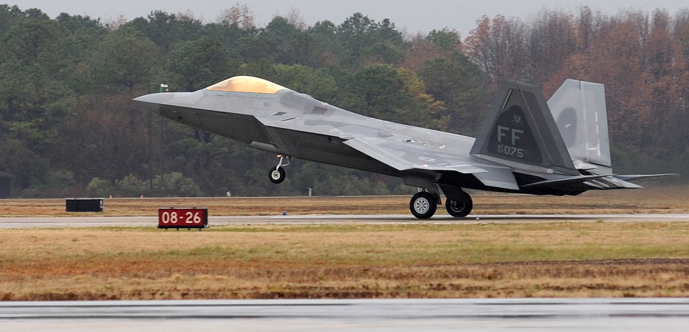 94th Fighter Squadron commander takes 'fini flight' > Joint Base ...