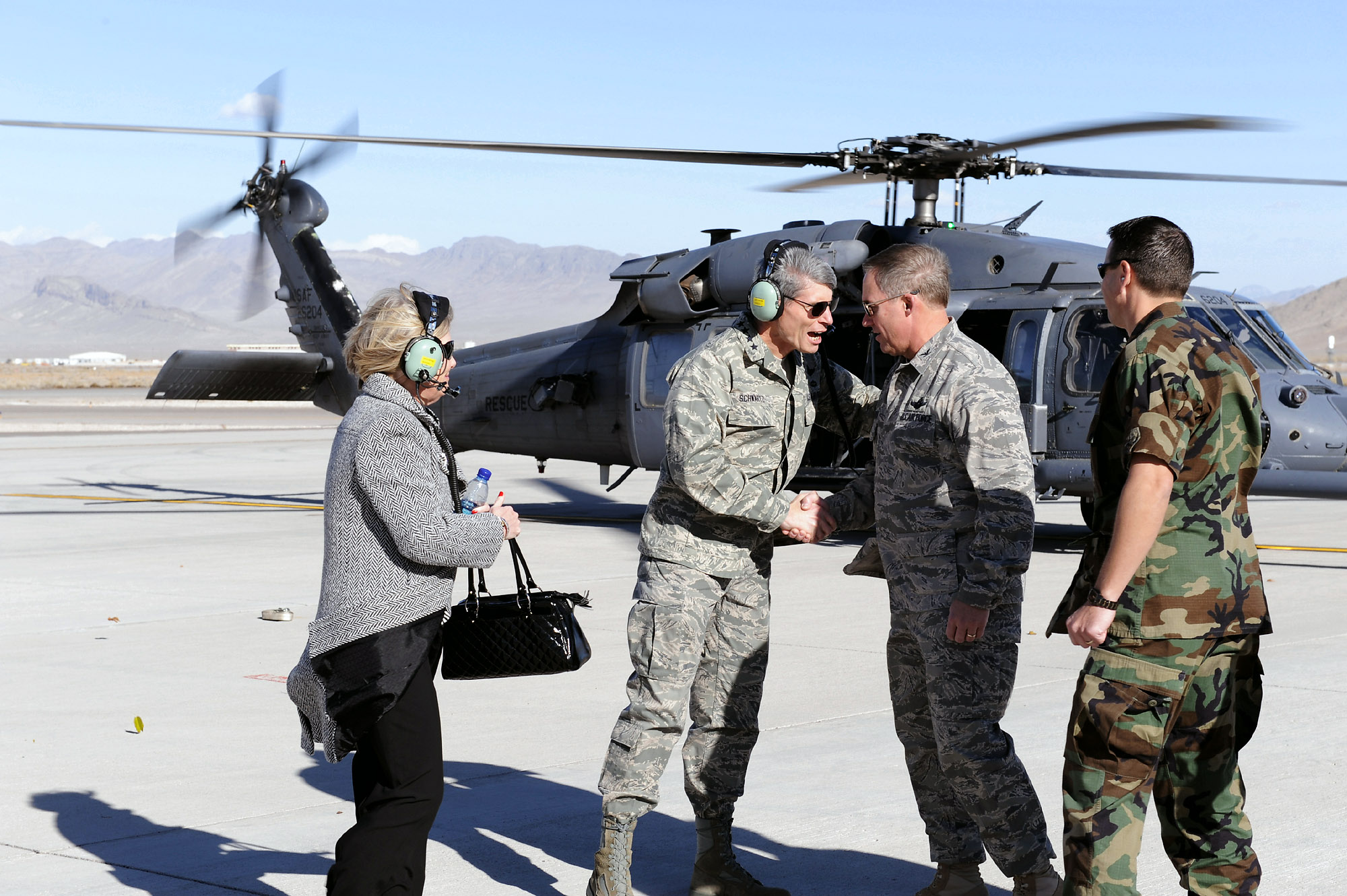 General Schwartz sees full spectrum of fly, fight, win > Air Force ...