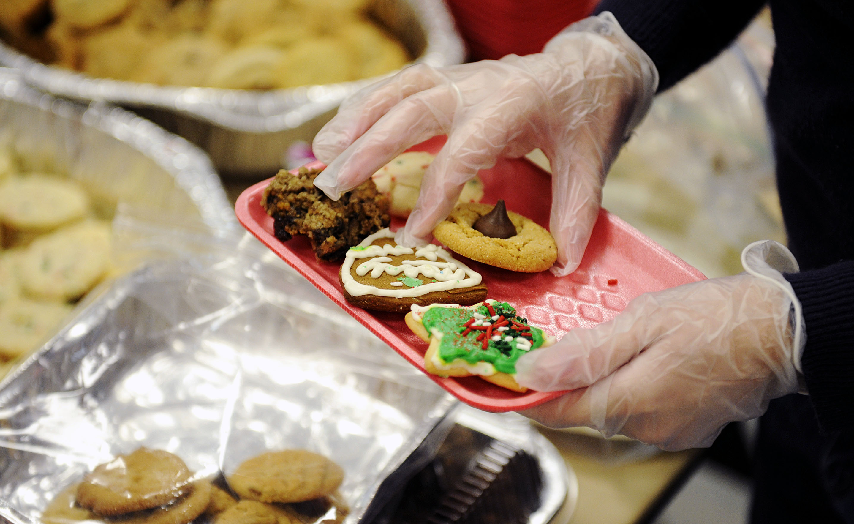 Cookie drive raises more than 1,600 dozen cookies > Mountain Home Air ...