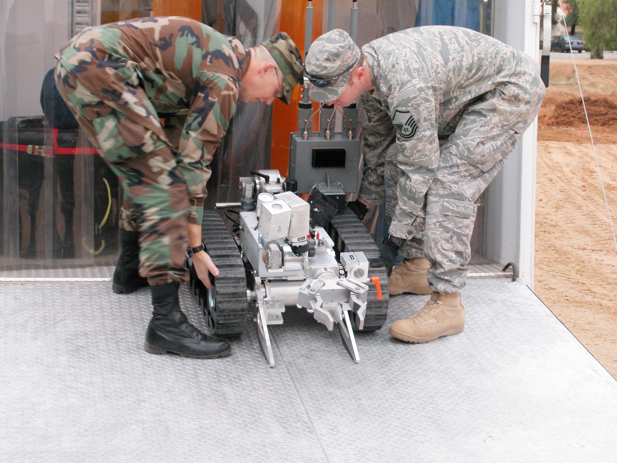 452 CES puts its "Power" on display > March Air Reserve Base > Article ...