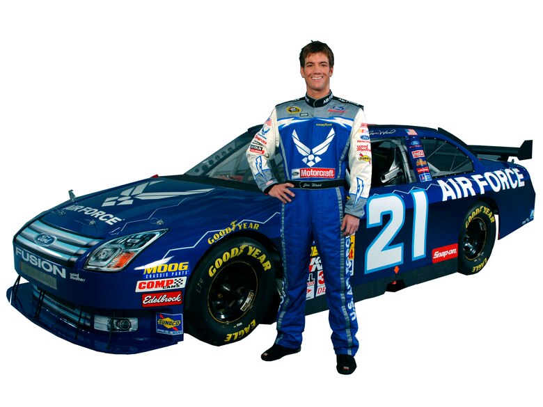 Air Force races into NASCAR season at Daytona > U.S. Air Force ...
