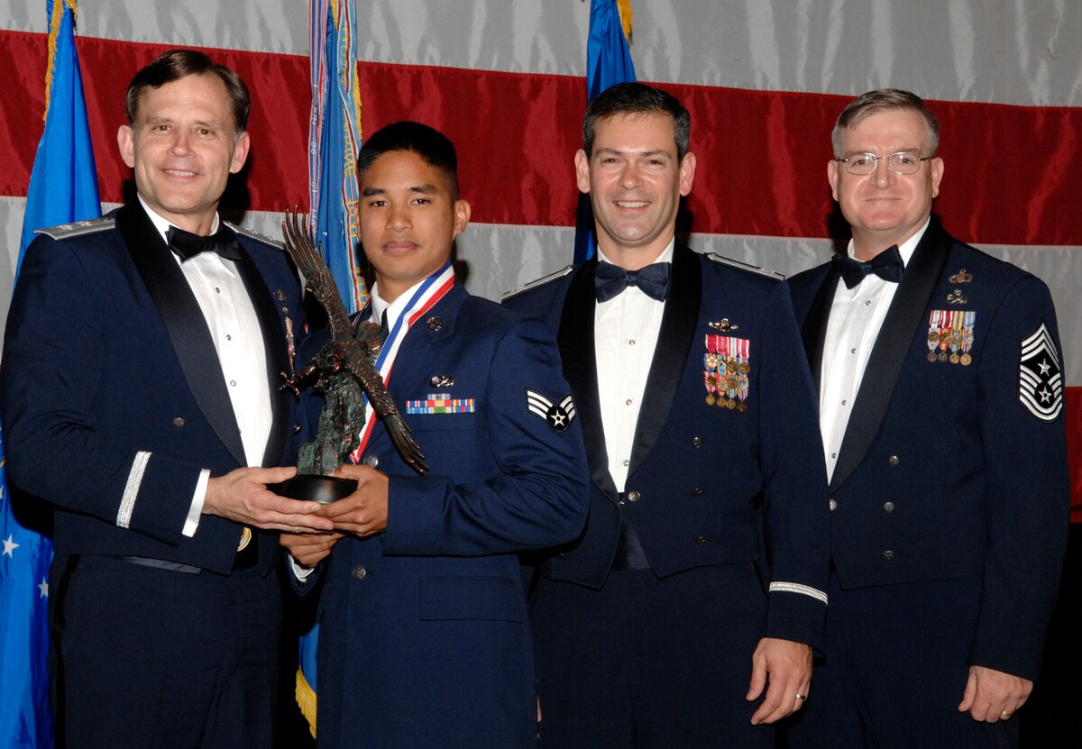 53d Wing Annual Award Winners > 53rd Wing > News