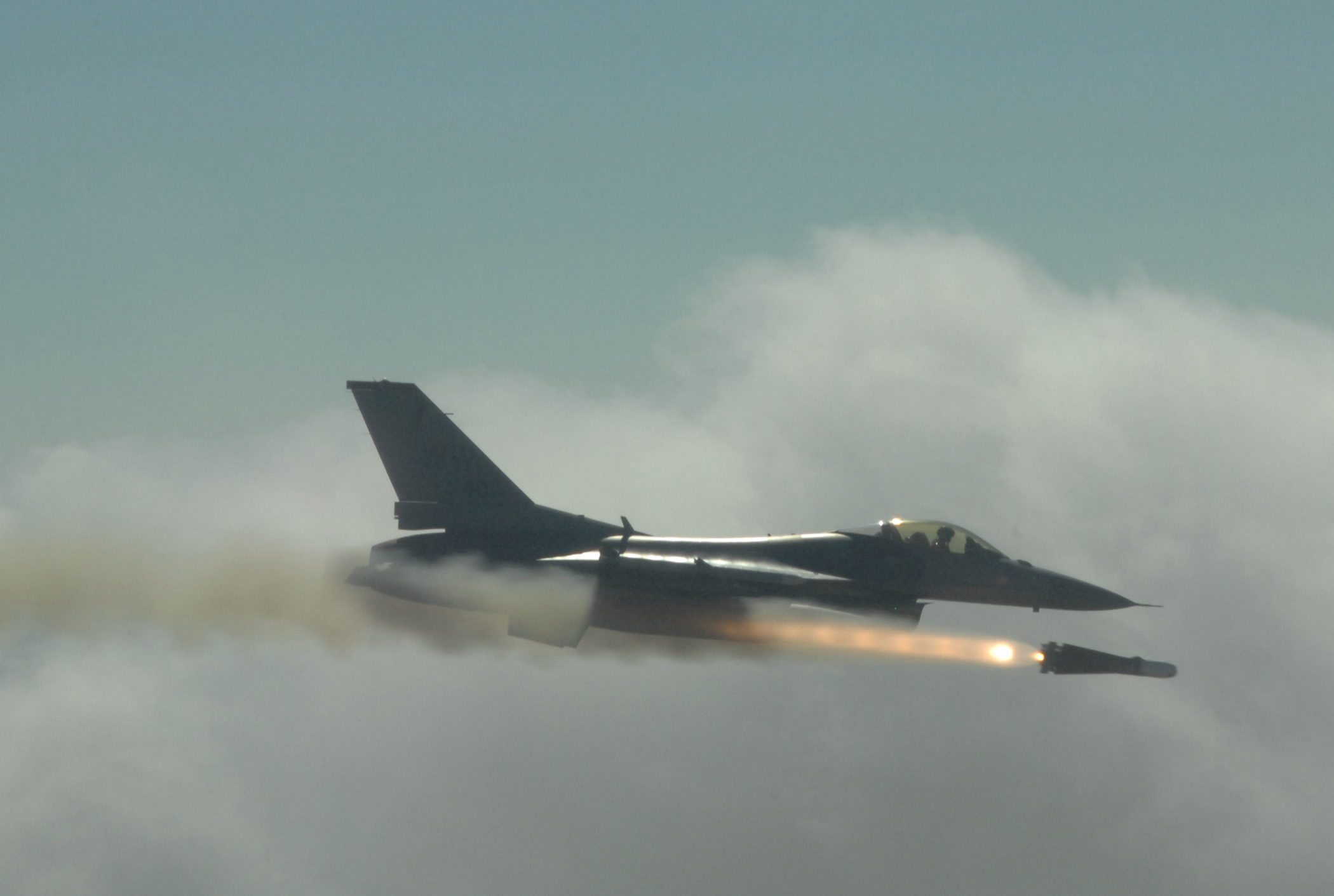 86th FWS hosts 13th FS for air-to-ground weapons evaluation > Air ...