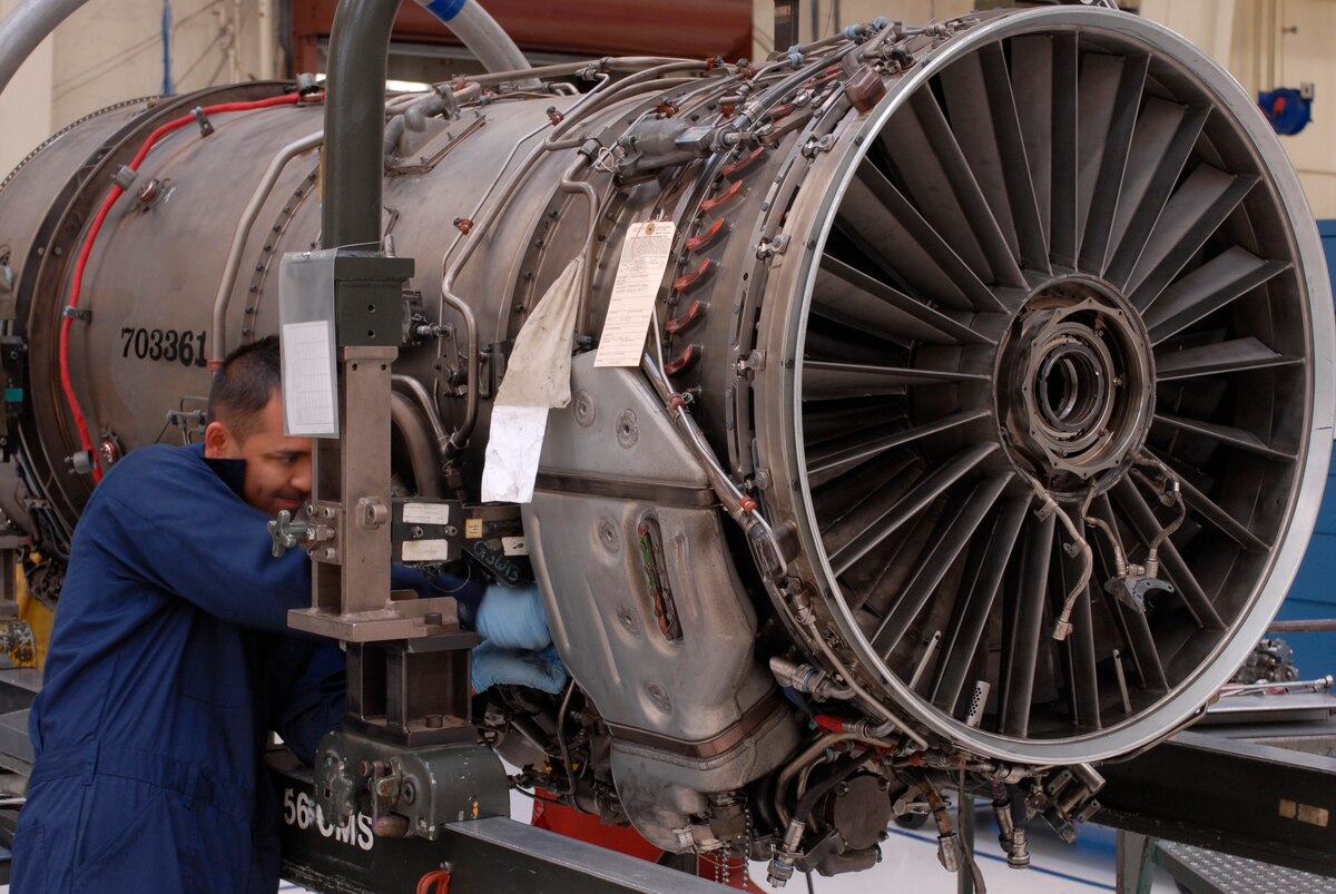 56th Component Maintenance Squadron in action > Luke Air Force Base ...