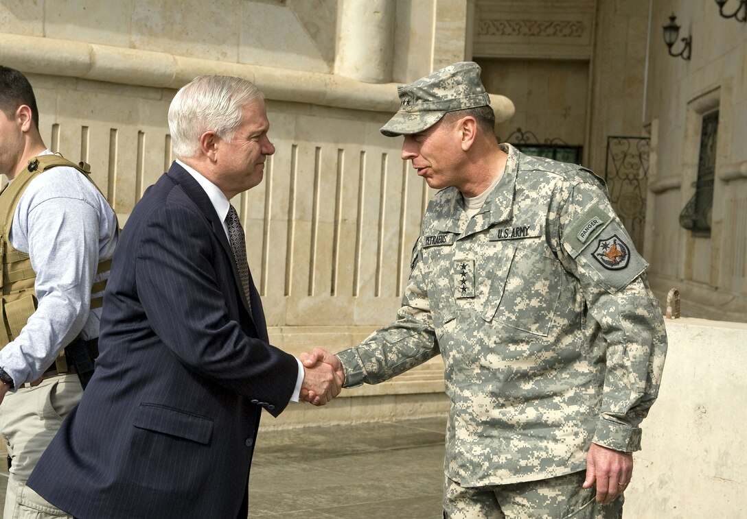 U.S. Defense Secretary Robert M. Gates bids farewell to Multinational ...