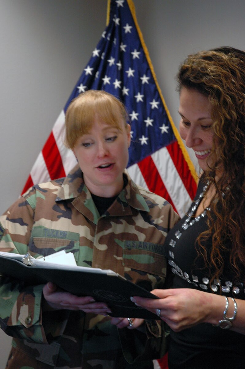 Officials release new selective reenlistment bonus list > 302nd Airlift ...