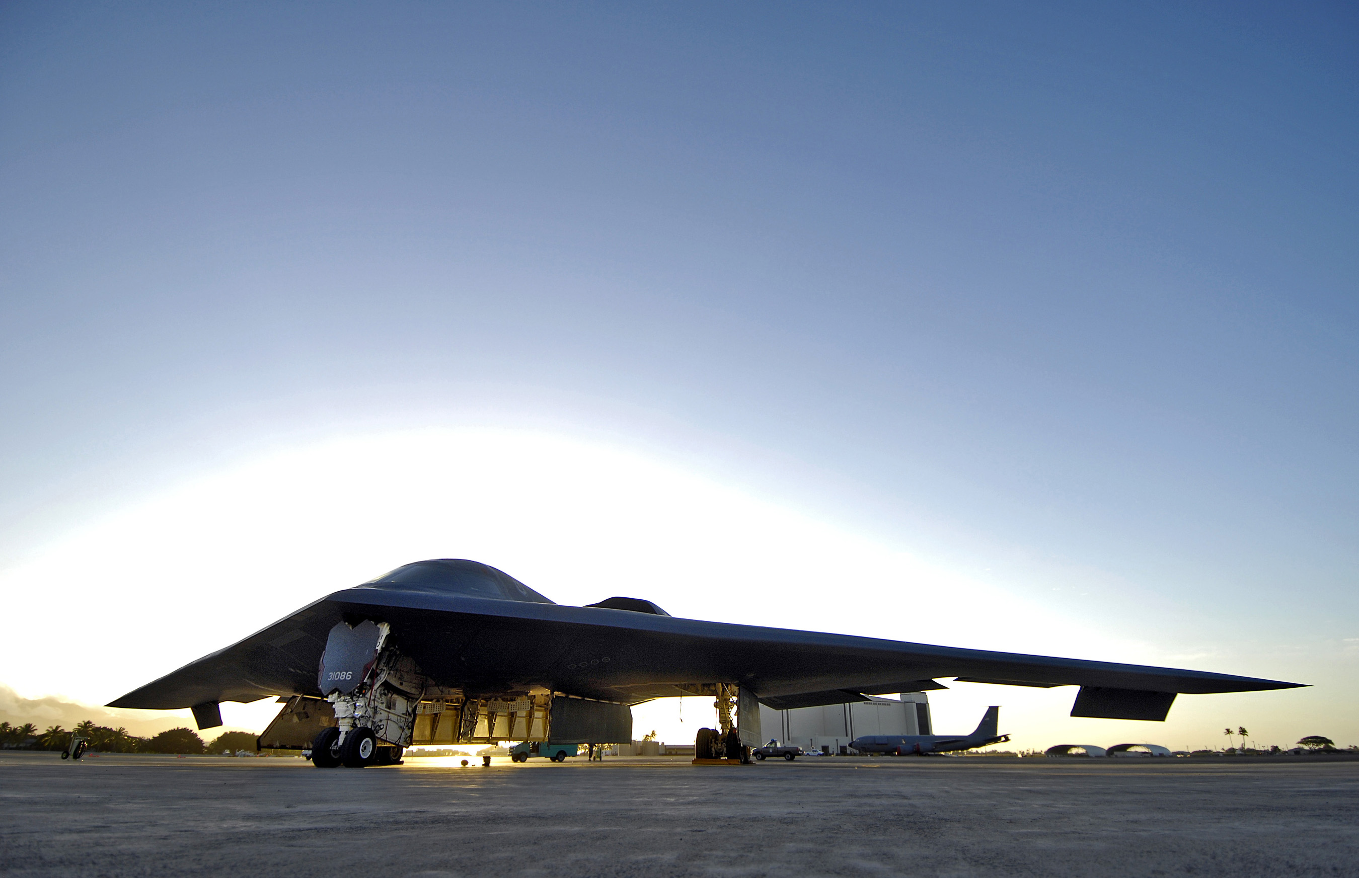 B-2 makes headlines > Pacific Air Forces > Article Display