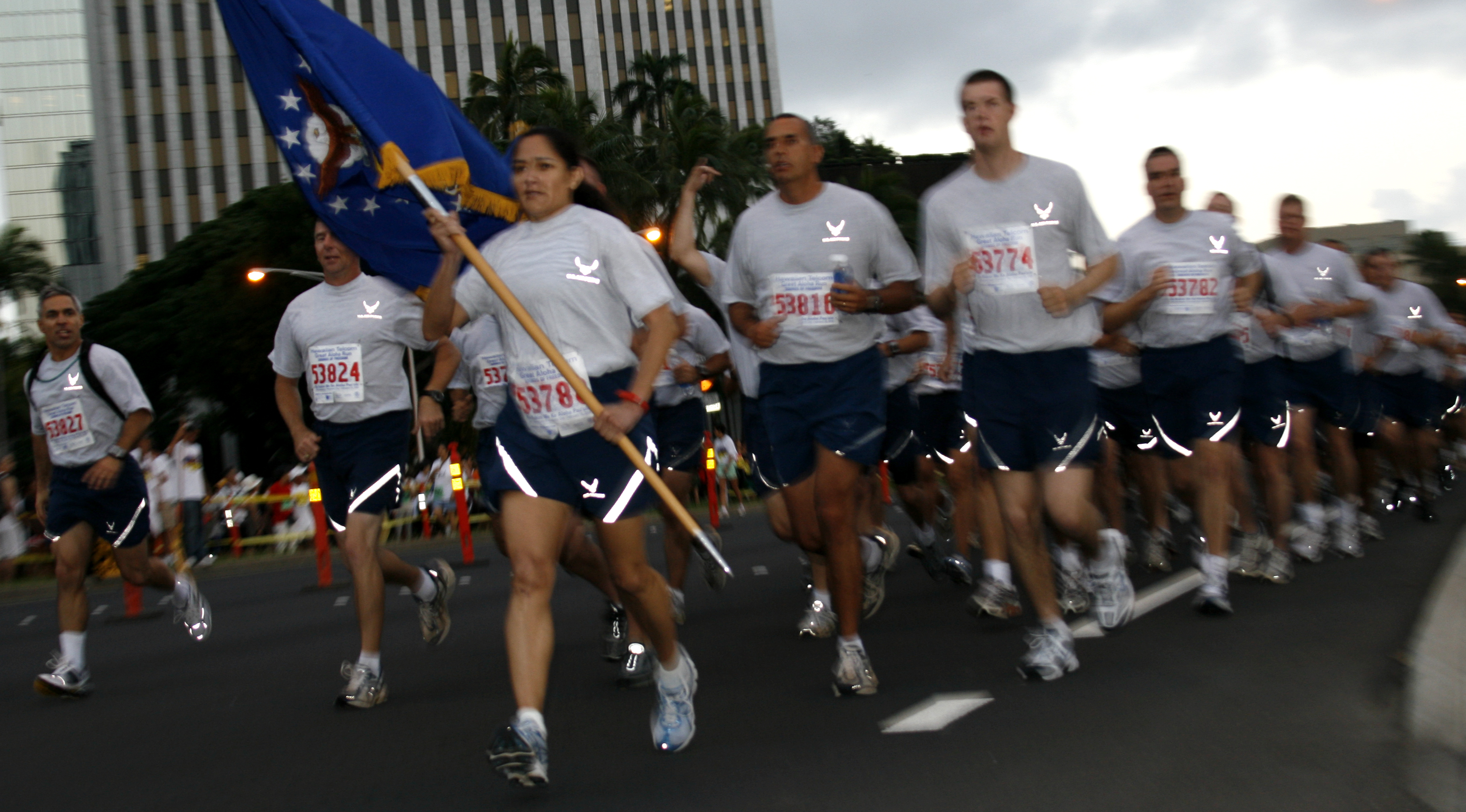 Hickam members participate in Great Aloha Run > 15th Wing > Article Display