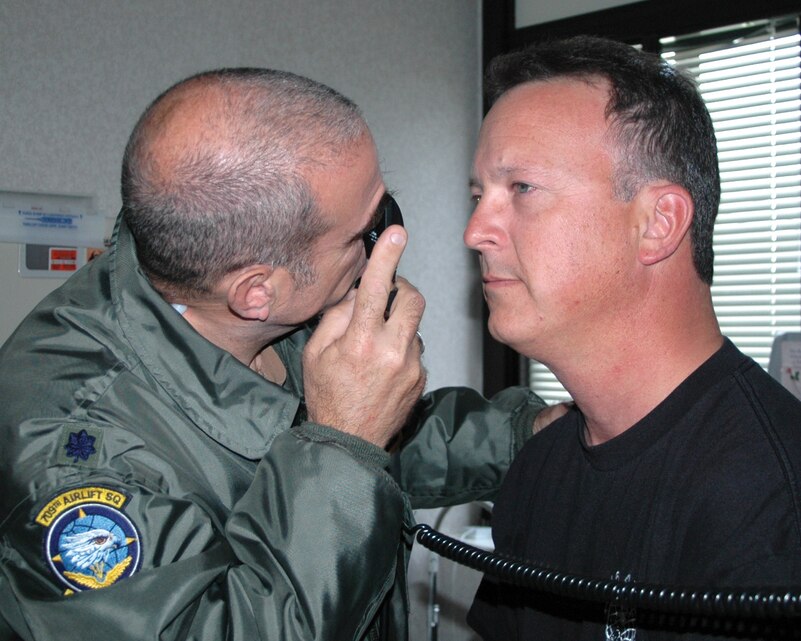 Doctor moves to South Dakota to help Lakota Sioux > United States ...