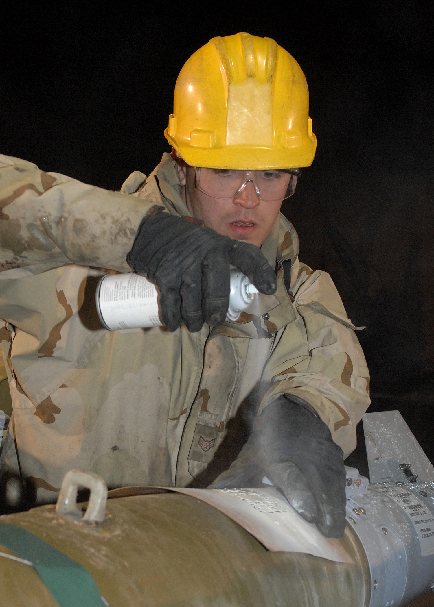 Bomb building Airmen have pride in their work > Air Combat Command ...