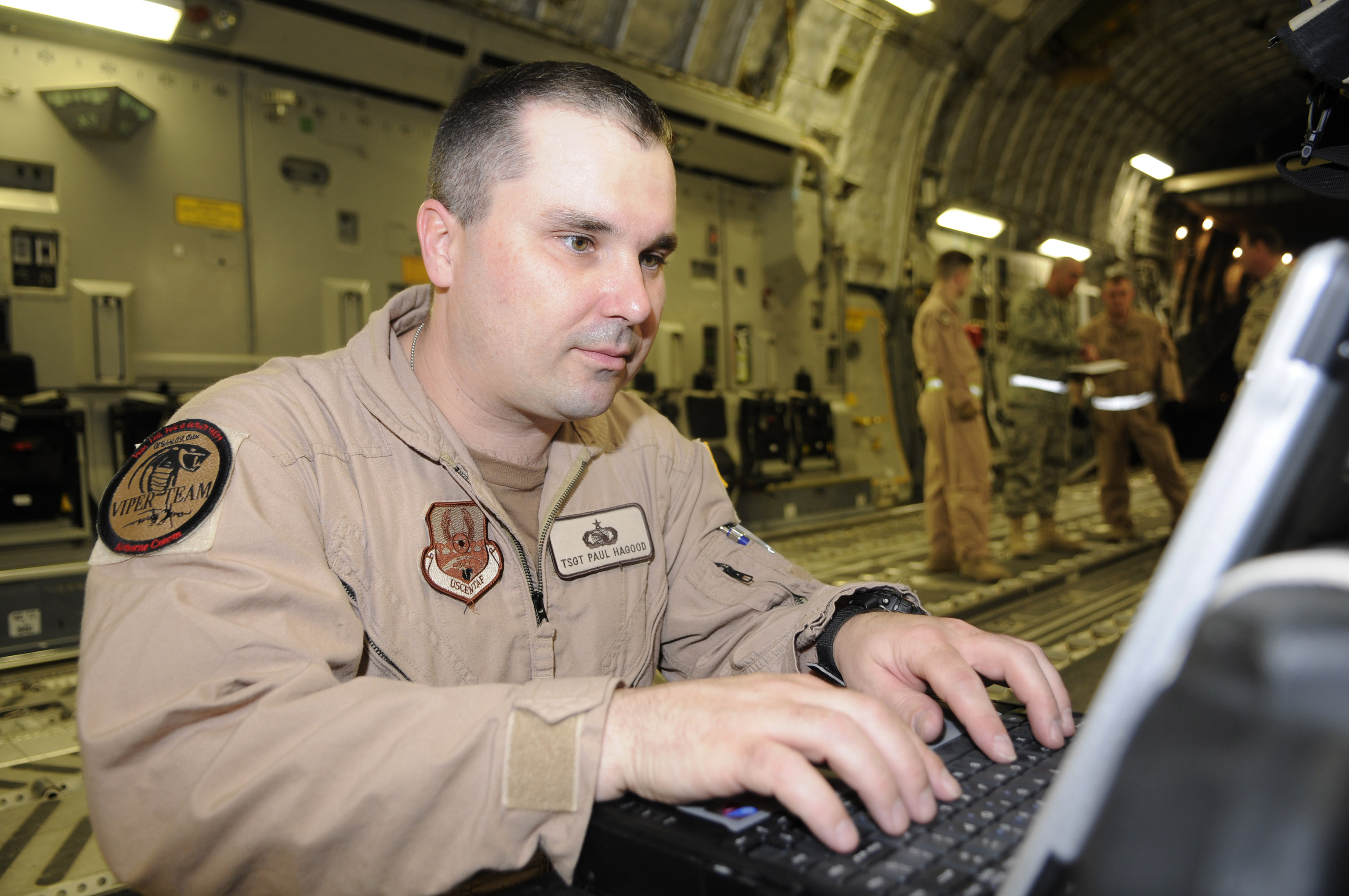 Vipers secure communication for DVs > Air Force > Article Display