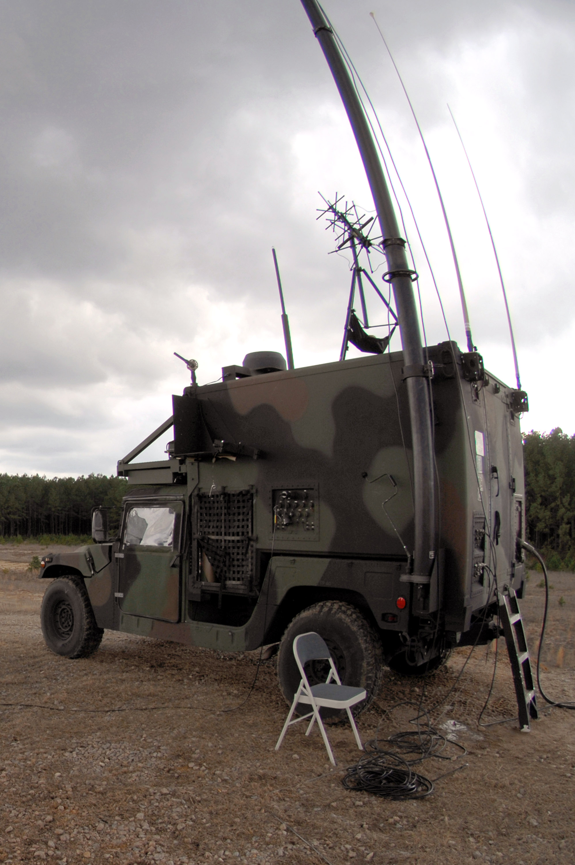 Mobile communications system undergoes final tests > Air Force ...