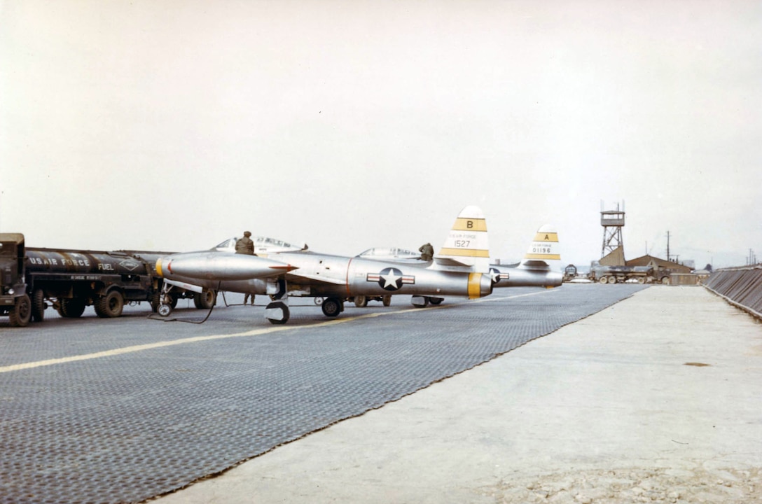 Republic F-84E