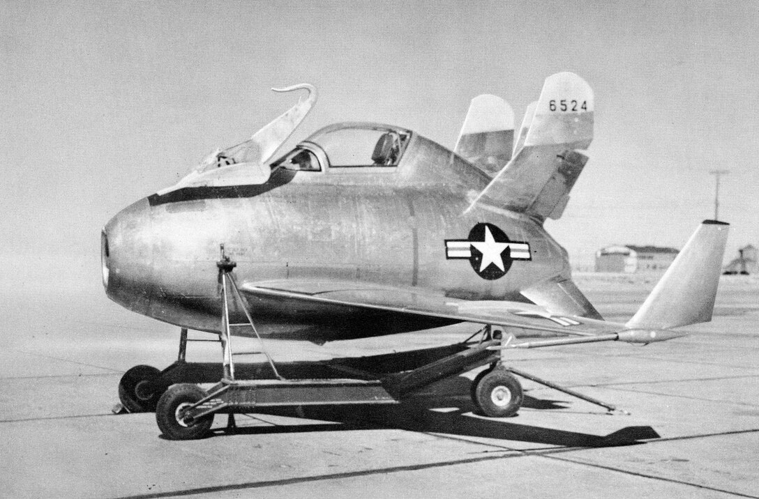 McDonnell XF-85