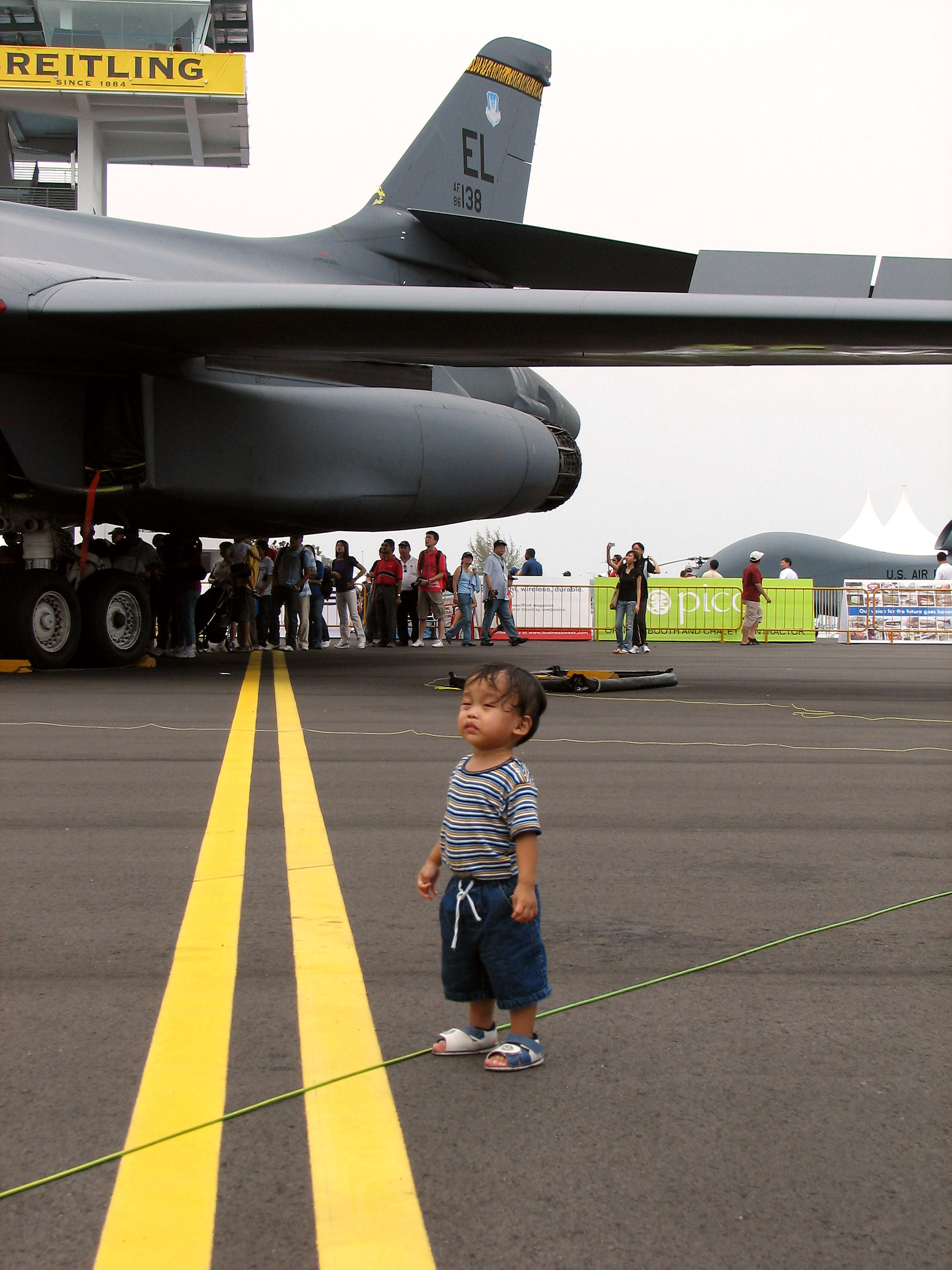 Static displays provide up-close look at American airpower > Air Force ...