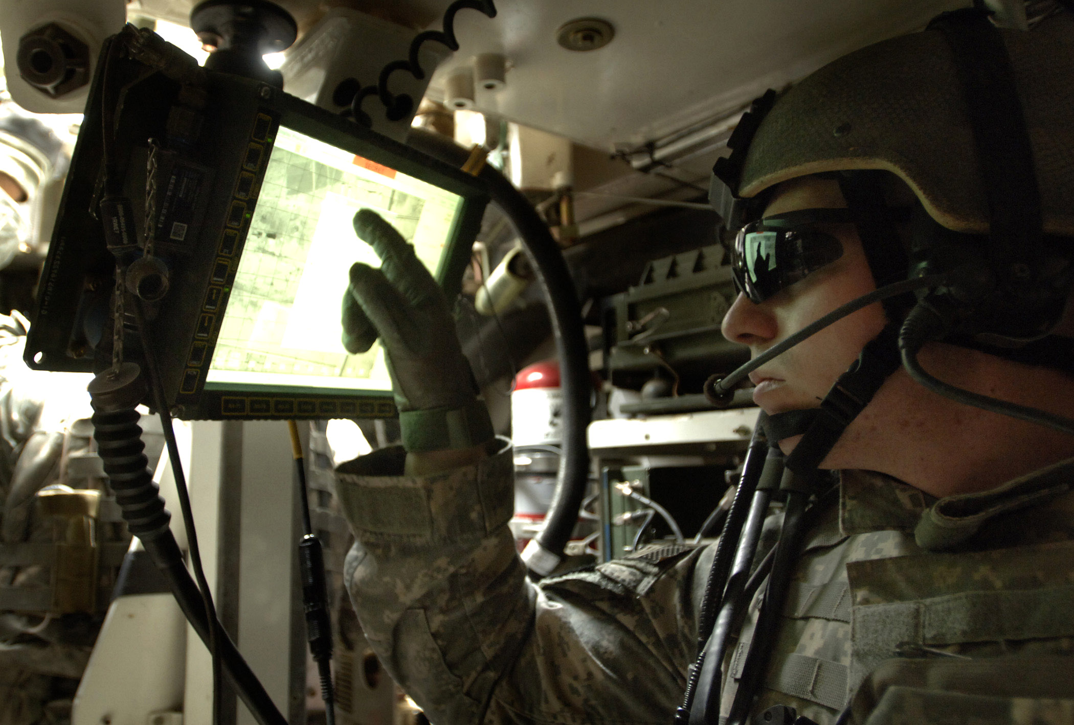 5th ASOS Airman captures award > Team McChord > Article Display