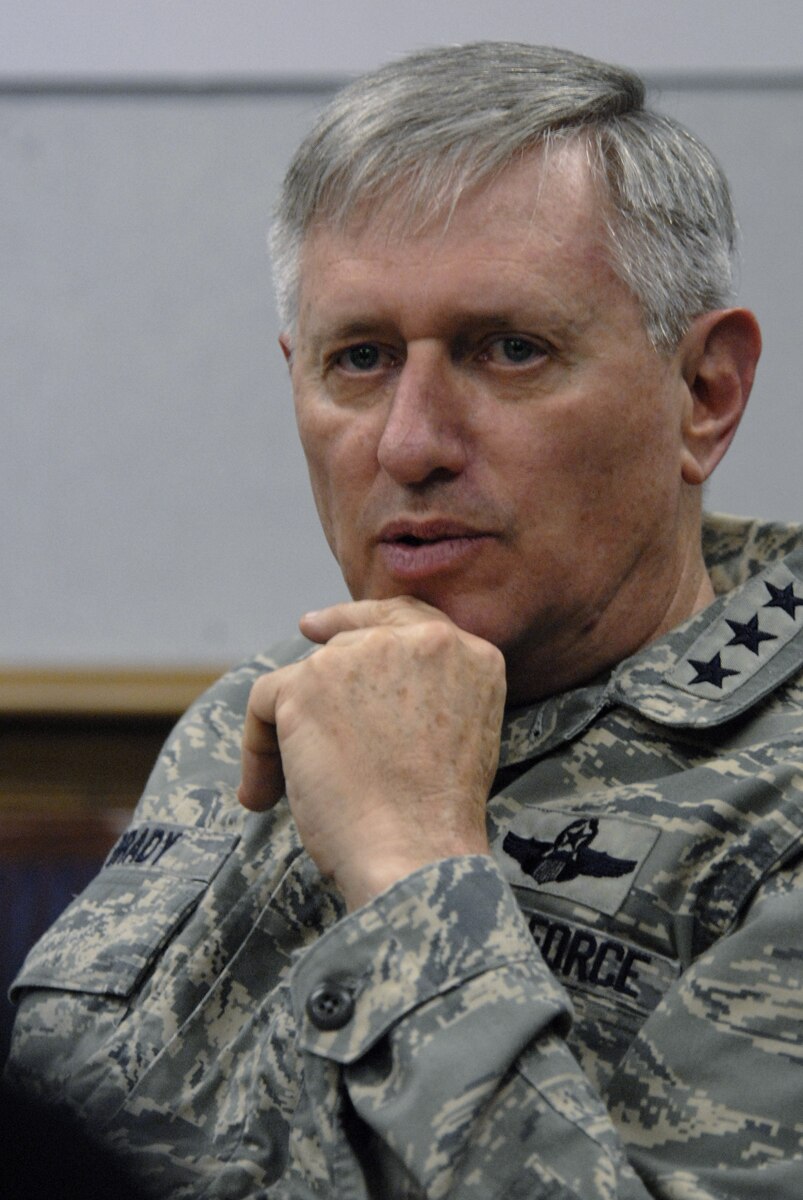 General Brady offers parting thoughts > Air Force > Article Display