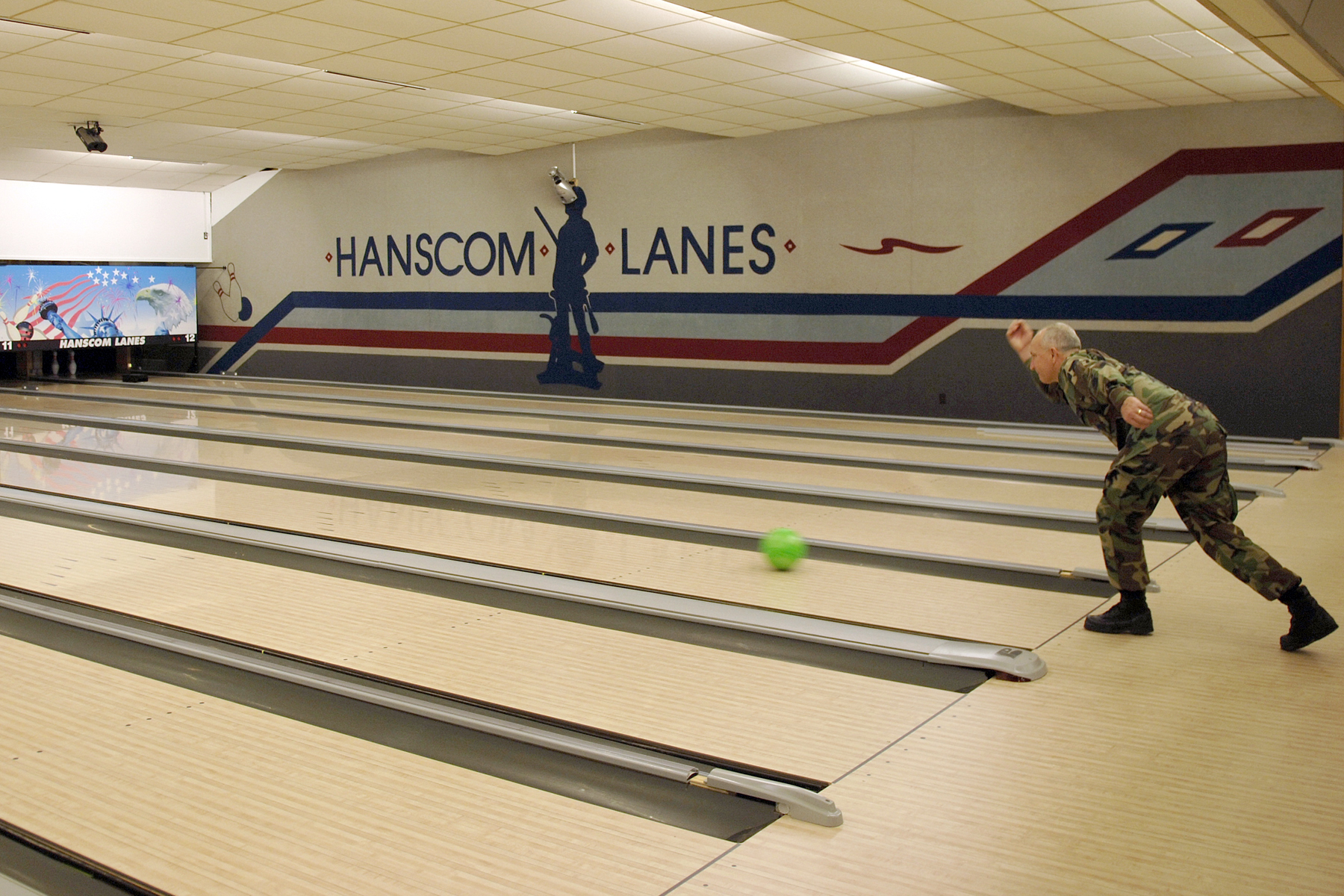 Hanscom Lanes to reopen Jan. 11 > Hanscom Air Force Base > Article Display