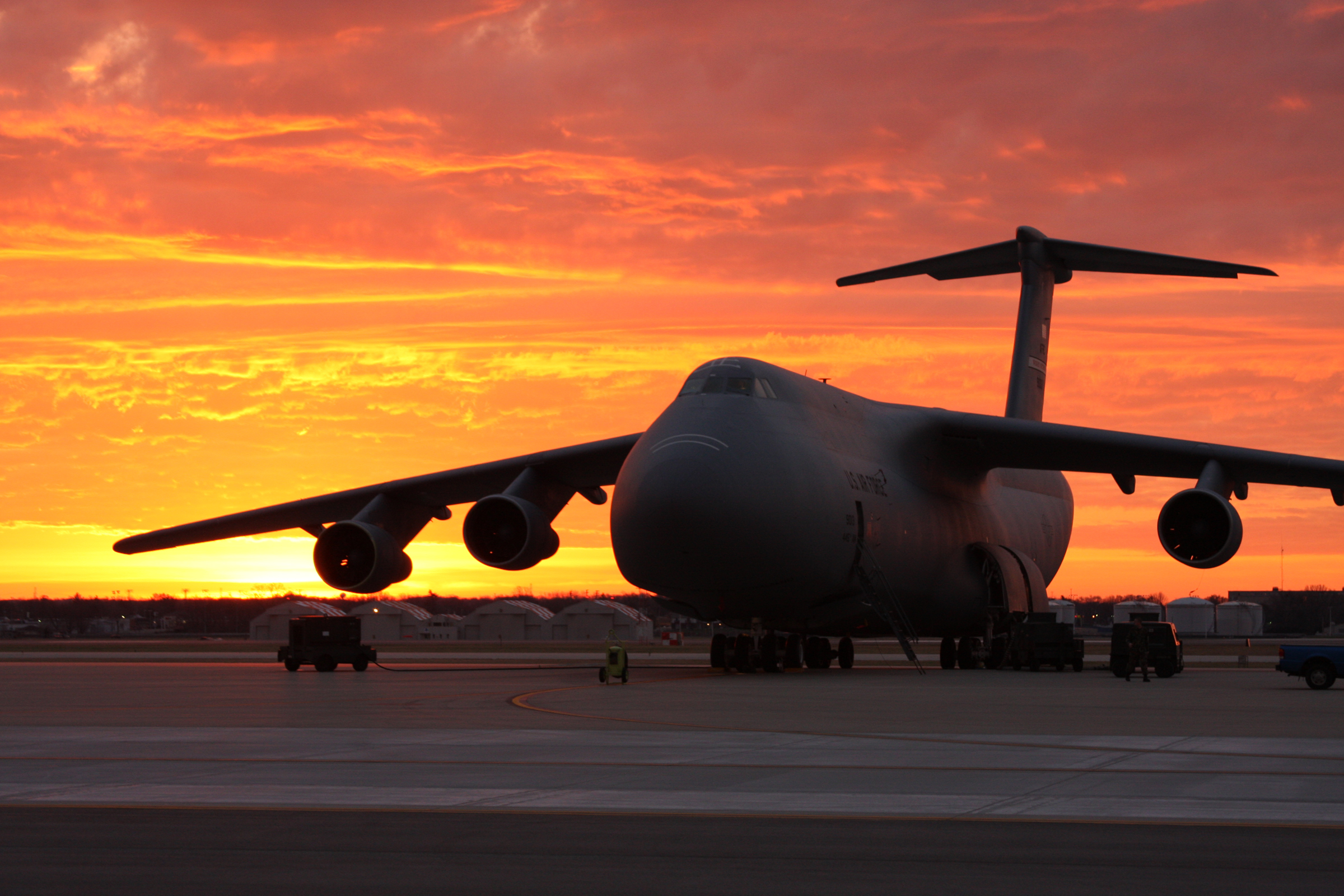 C-5 and the sunrise > 445th Airlift Wing > Article Display