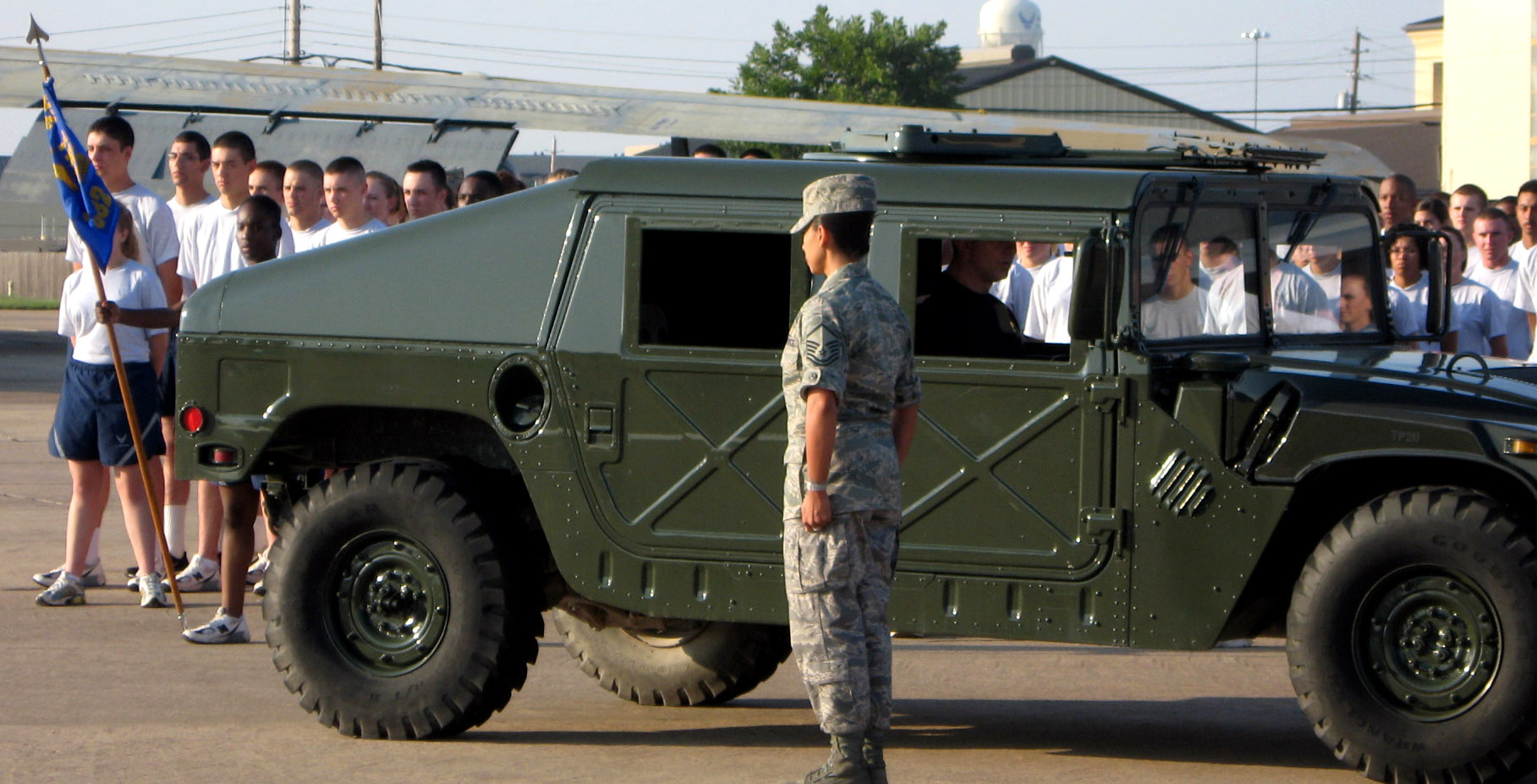 Airmen featured on Food Network's 'Dinner: Impossible' > Air Force ...