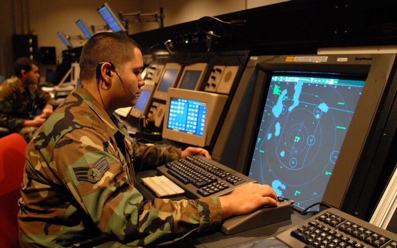 Air Traffic Control gets new equipment > Whiteman Air Force Base ...