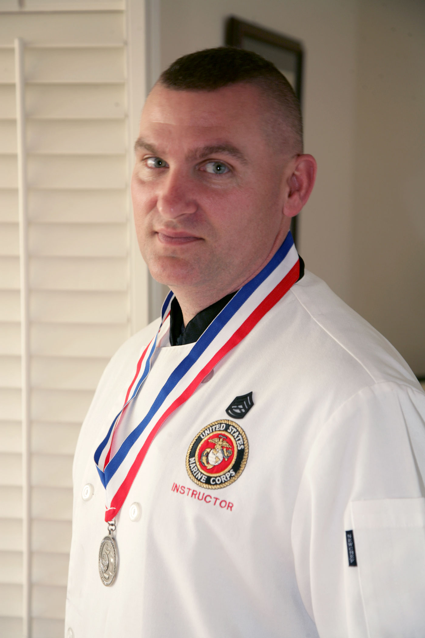 Marine chef takes care of business > Marine Corps Training and ...