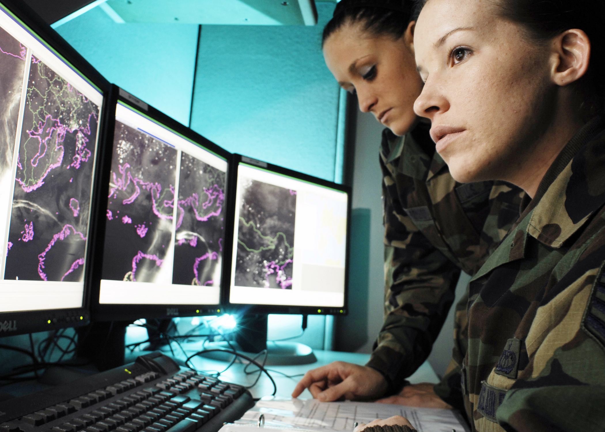 Weather watchers > Air Force > Article Display