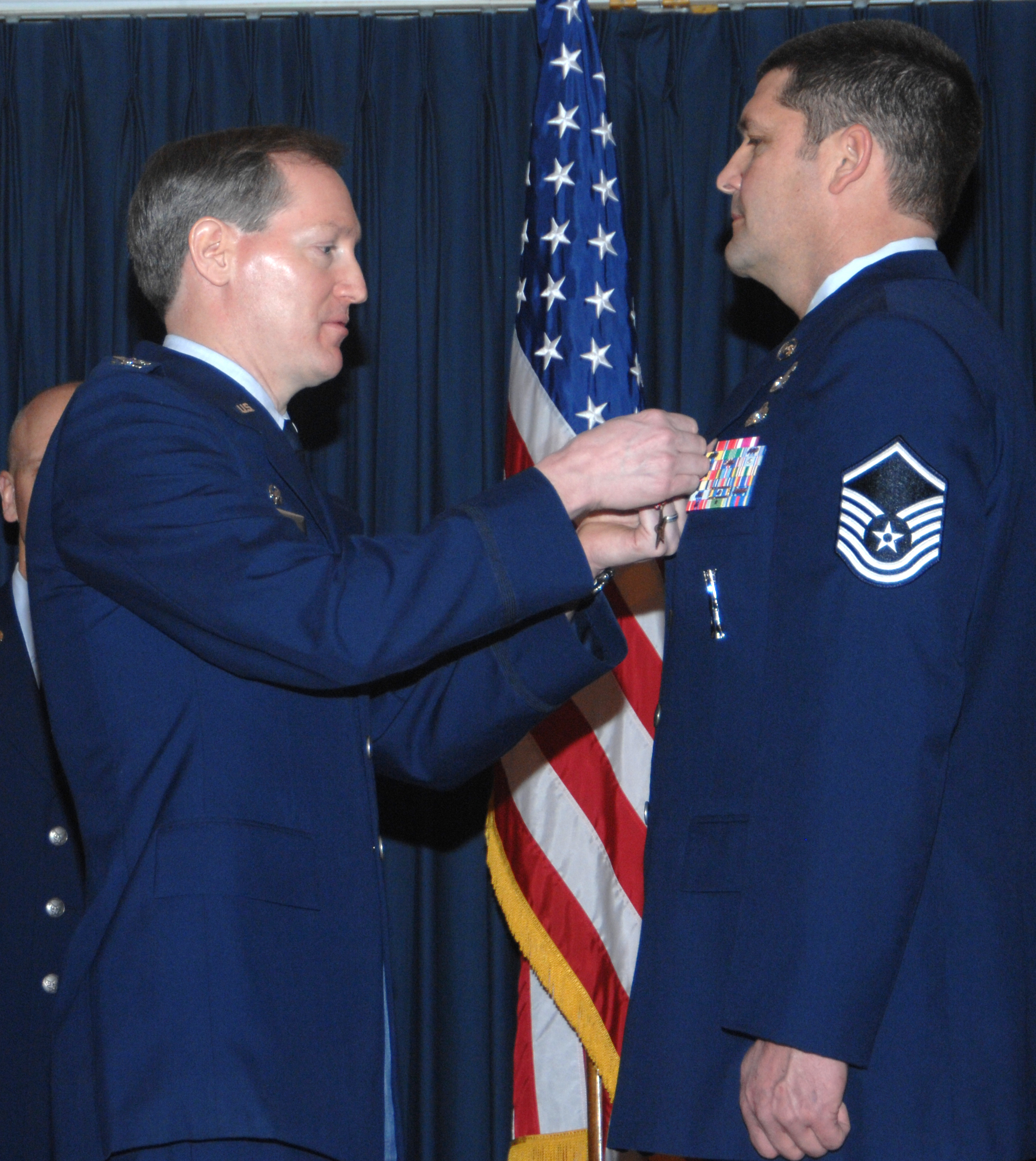 Gunfighters receive Bronze Star, Air Force Combat Action Medals for ...