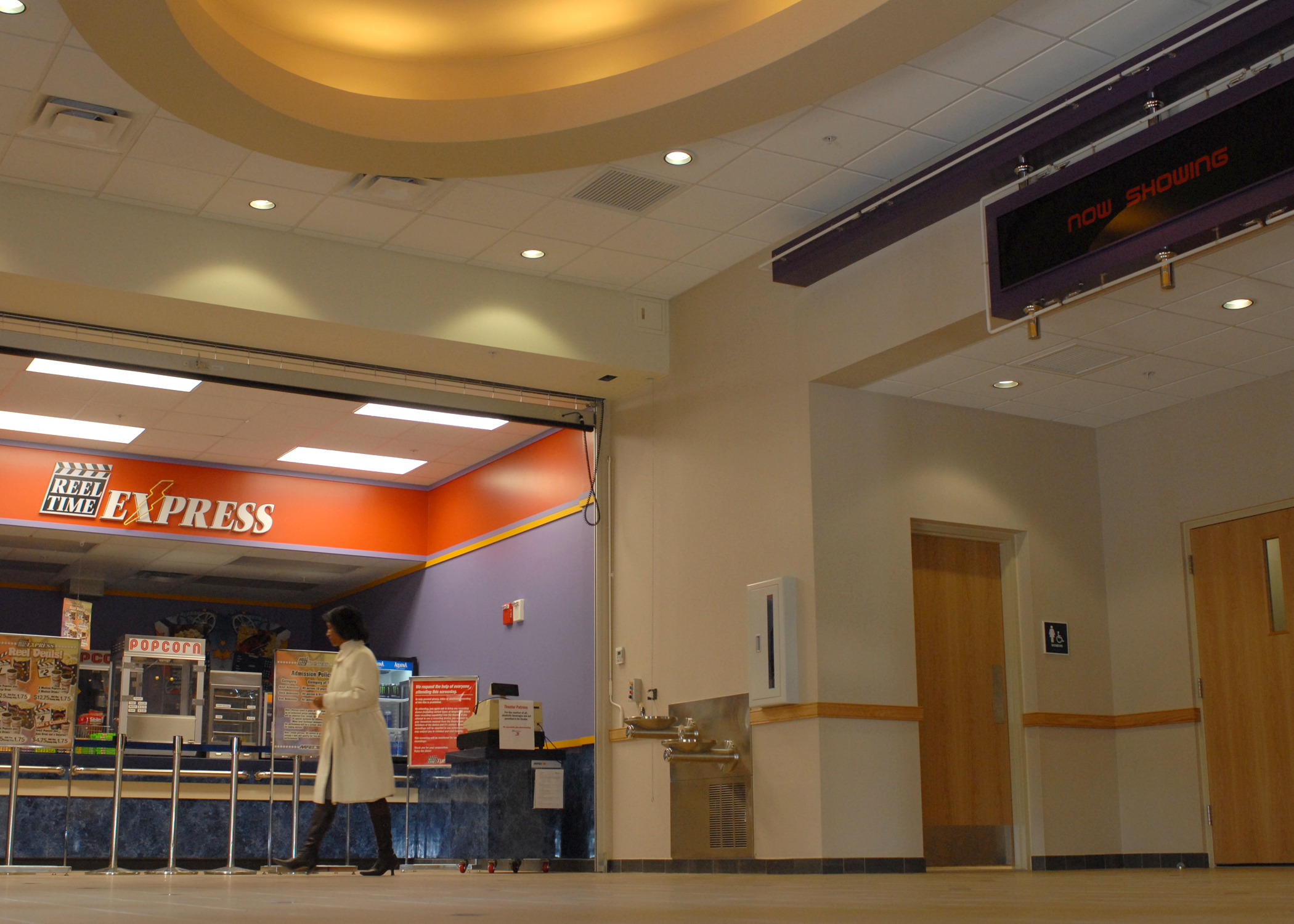 New base theater opens > Kunsan Air Base > Commentaries