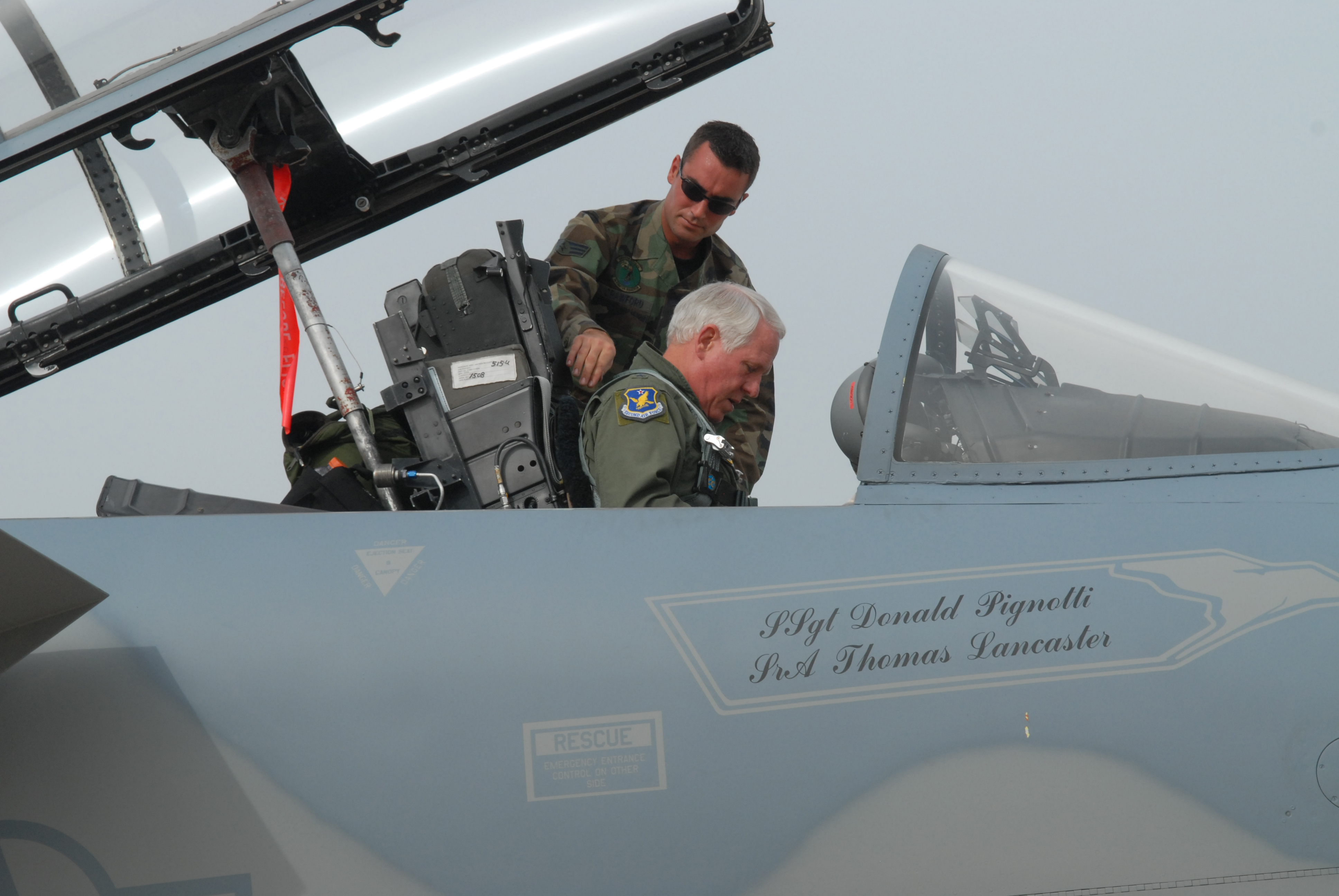 General Looney's fini flight