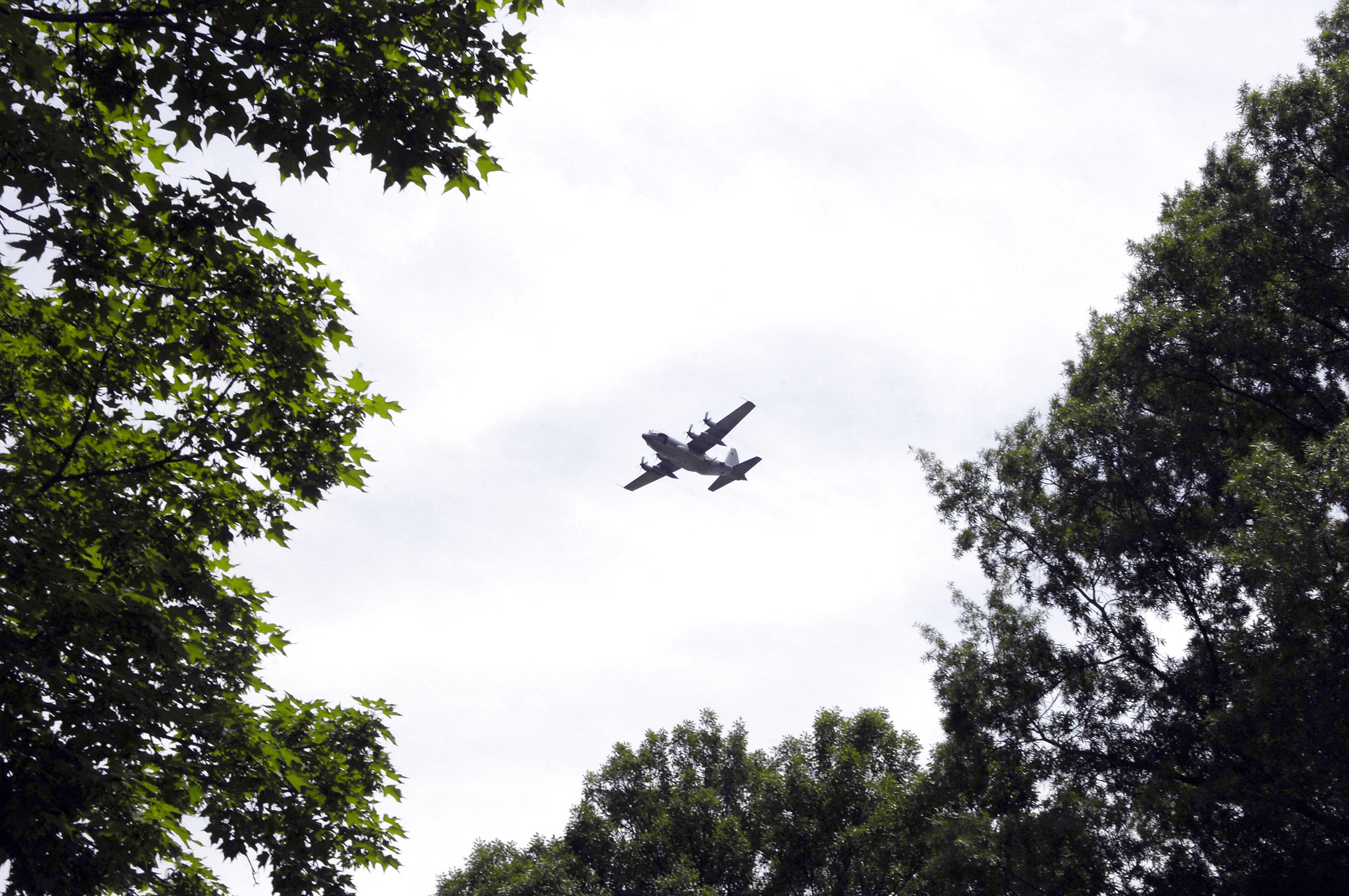 Airman laid to rest after 30 years > Air Force > Article Display