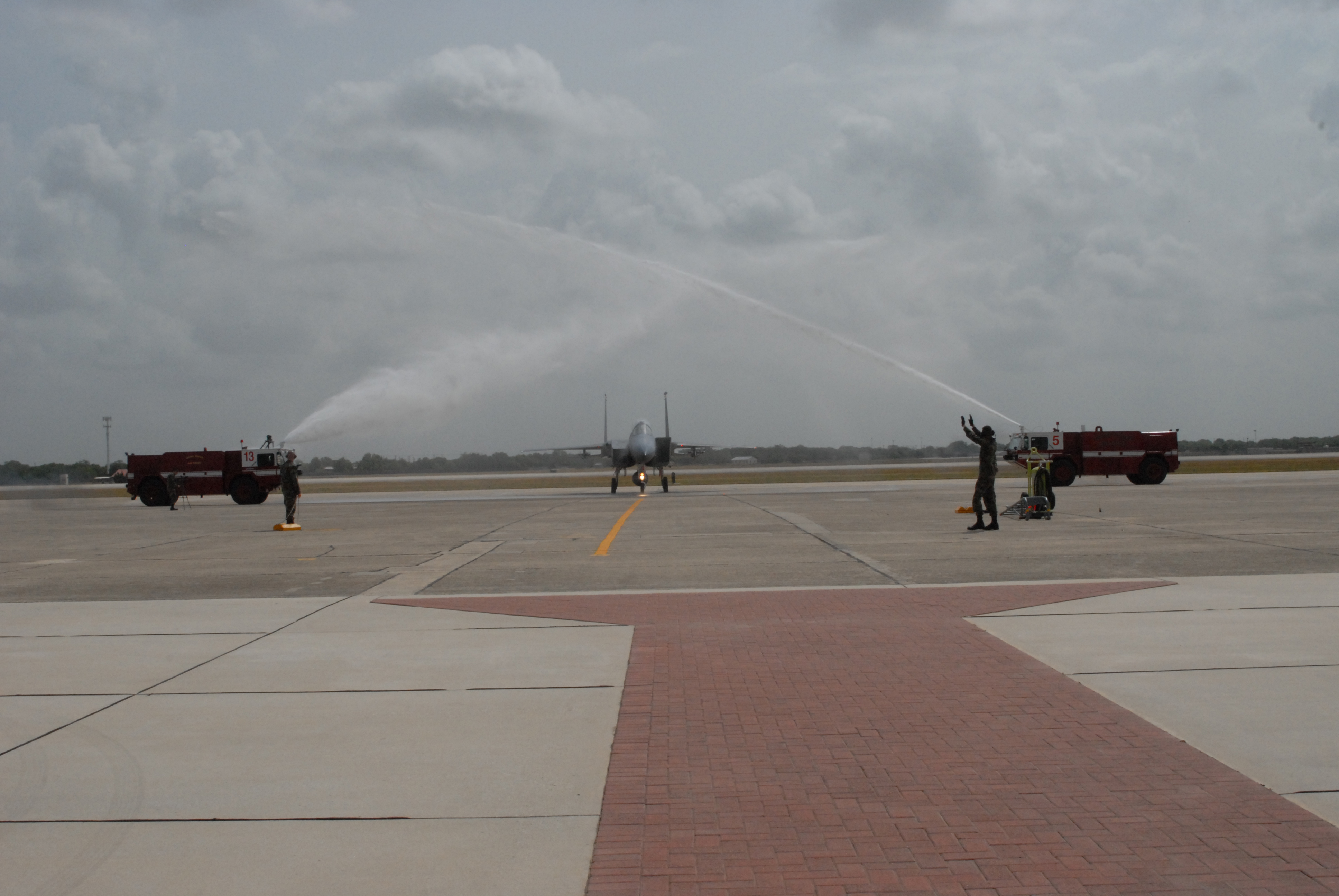 General Looney's fini flight