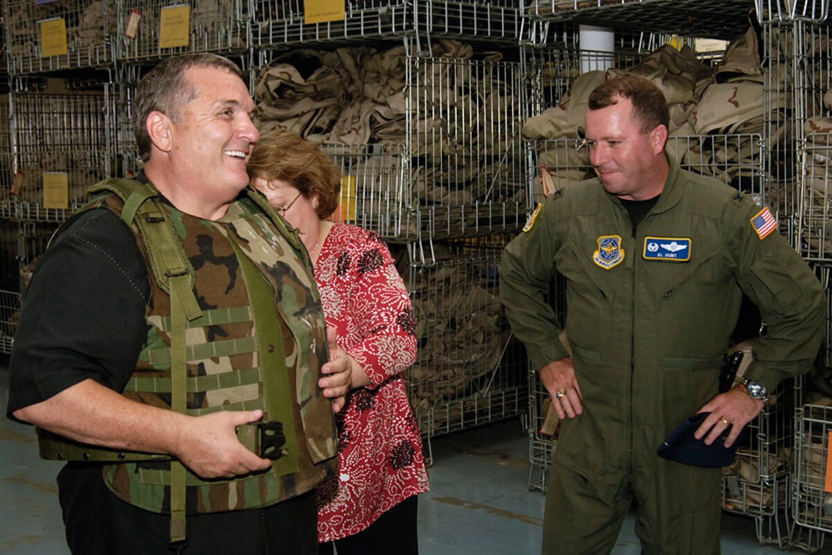 Rudy visits JTF Scott > Scott Air Force Base > Article Display