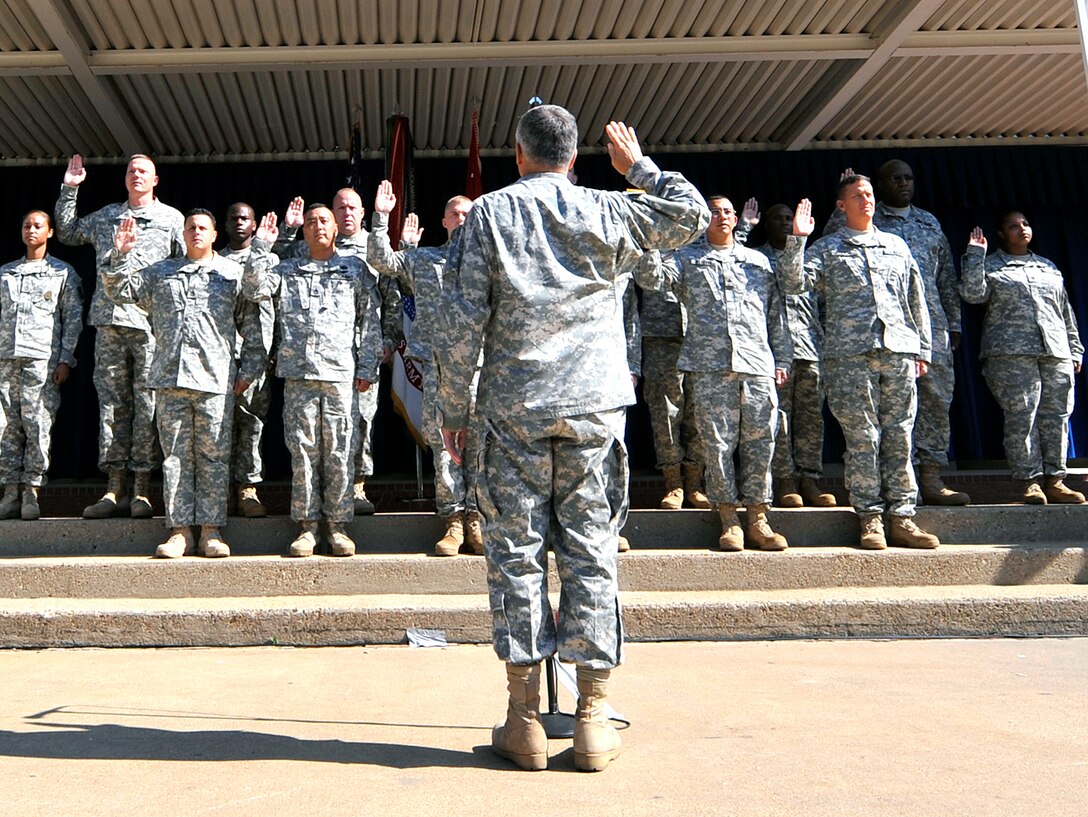 Chief of Staff of the Army Gen. George W. Casey Jr. administers the ...
