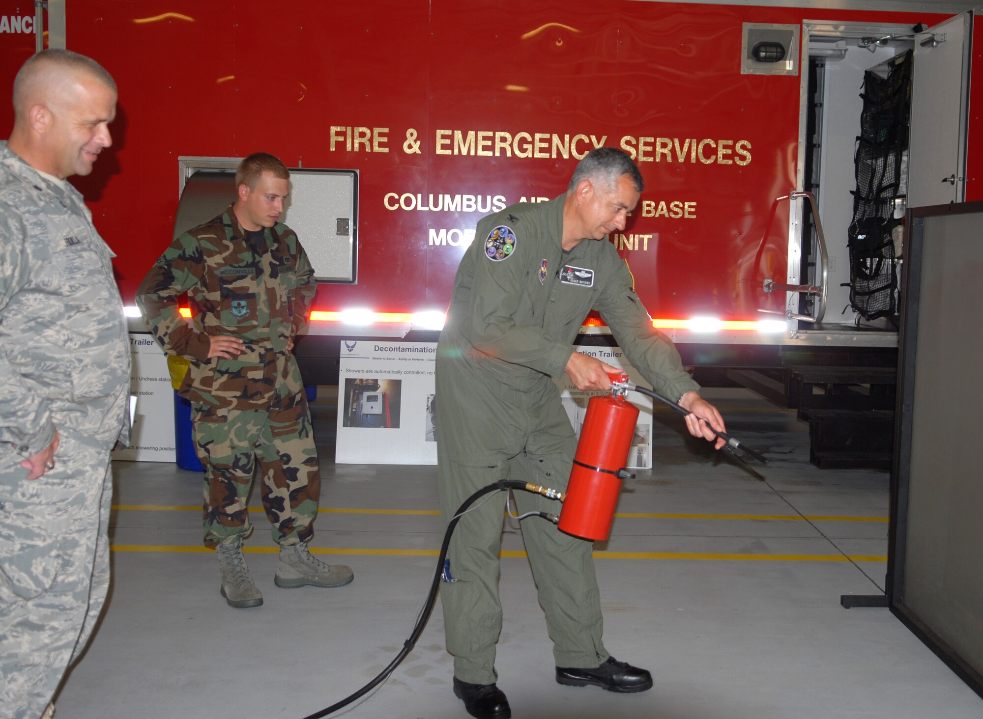 14th FTW commander tours 14th MSG > Columbus Air Force Base > Article ...