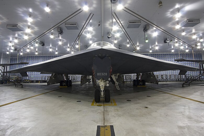 Team Whiteman commemorates 30 year anniversary of B-2 test flight ...
