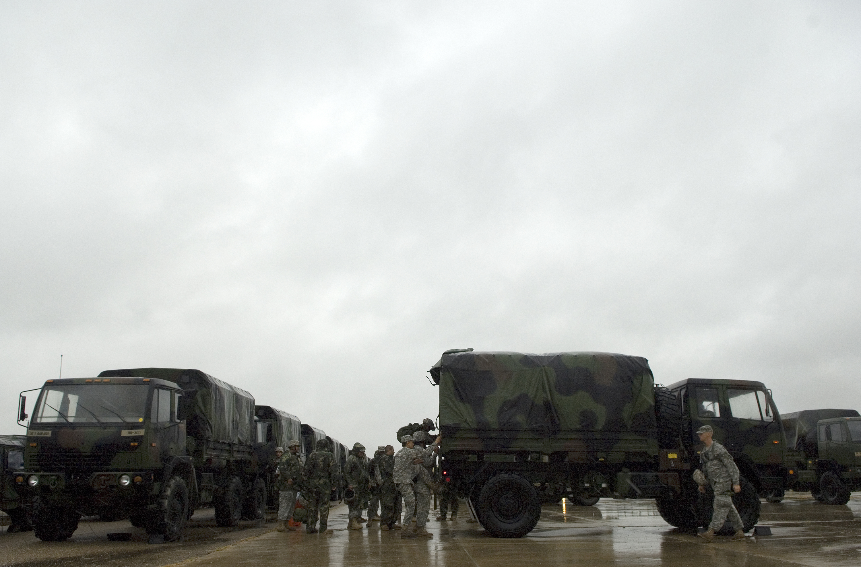 Texas military forces ready for Hurricane Dolly landfall > Air Force ...