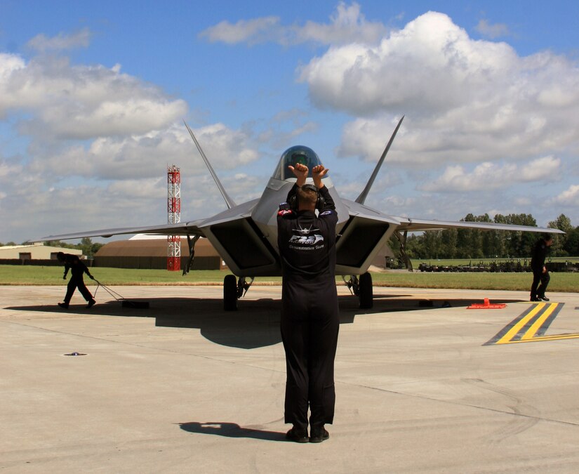 F-22 Raptor completes first trans-Atlantic deployment > Joint Base ...