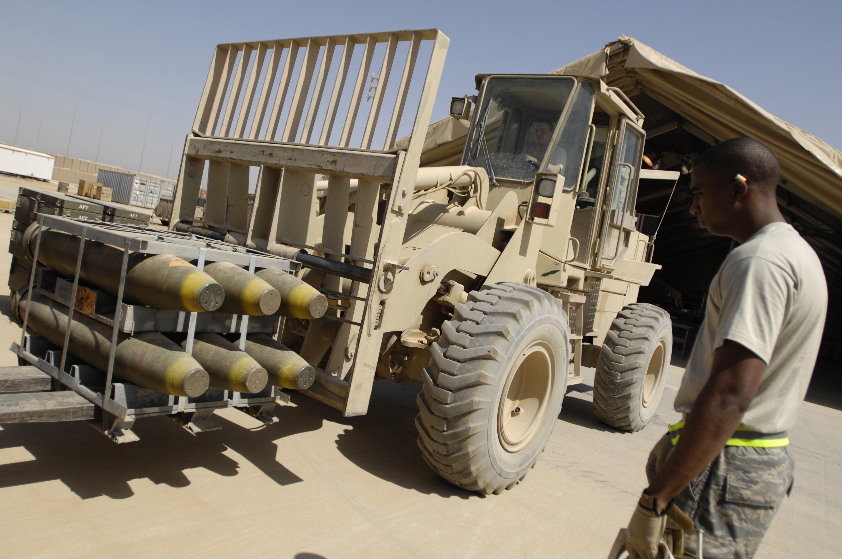 Hauling ordnance > Air Force > Article Display