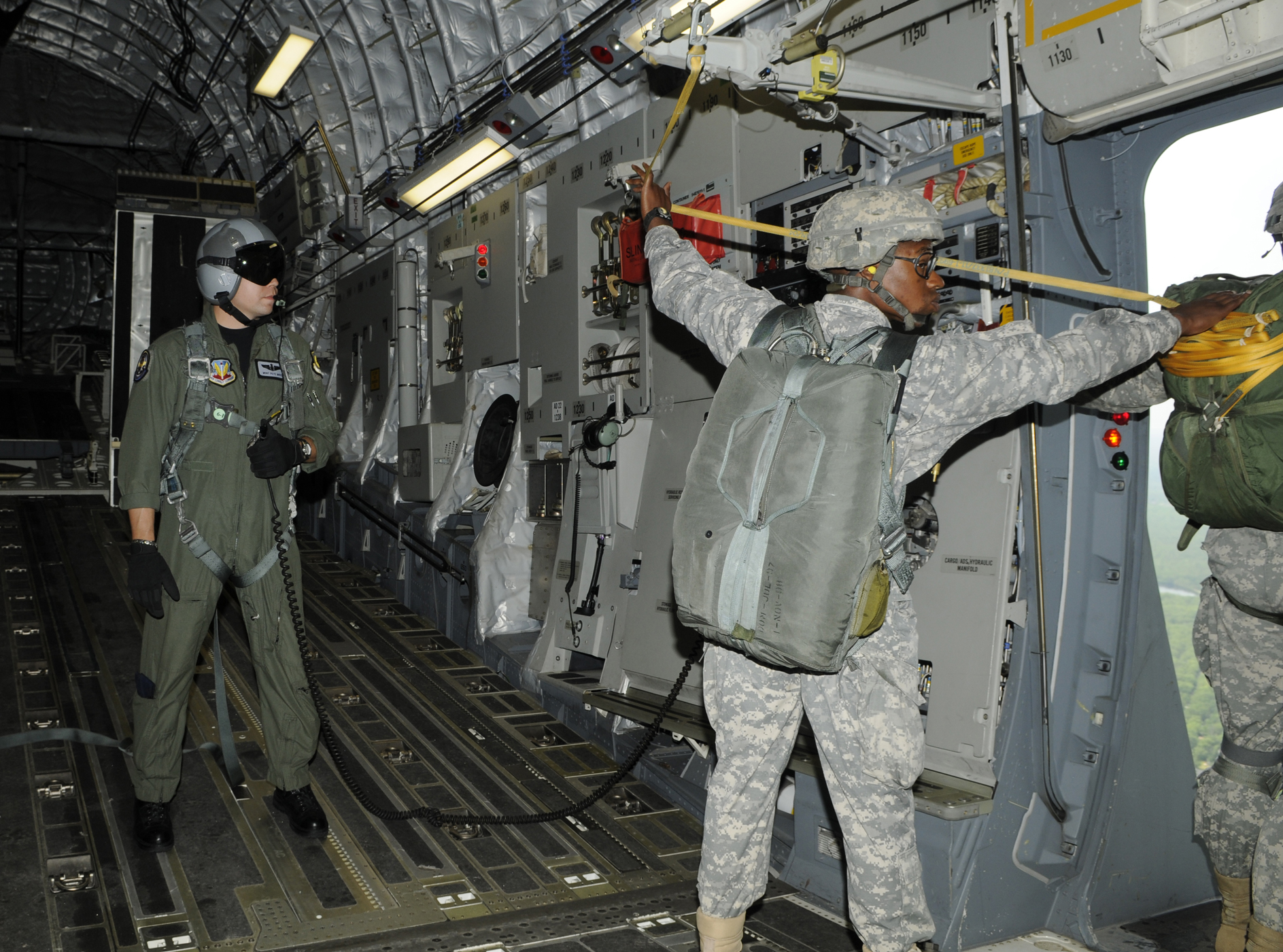 Air power: McGuire showcases American Airmen, Air Force assets > Air ...