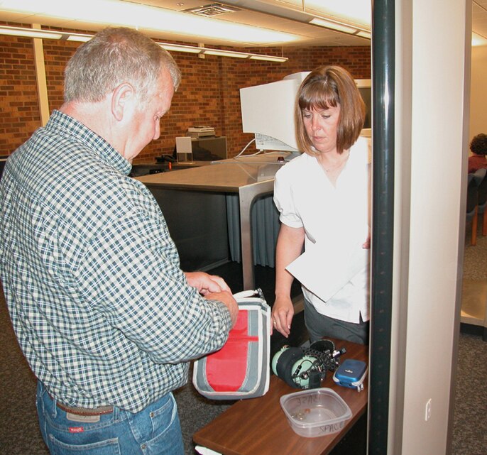 Passenger screening > United States Marine Corps Flagship > Messages ...