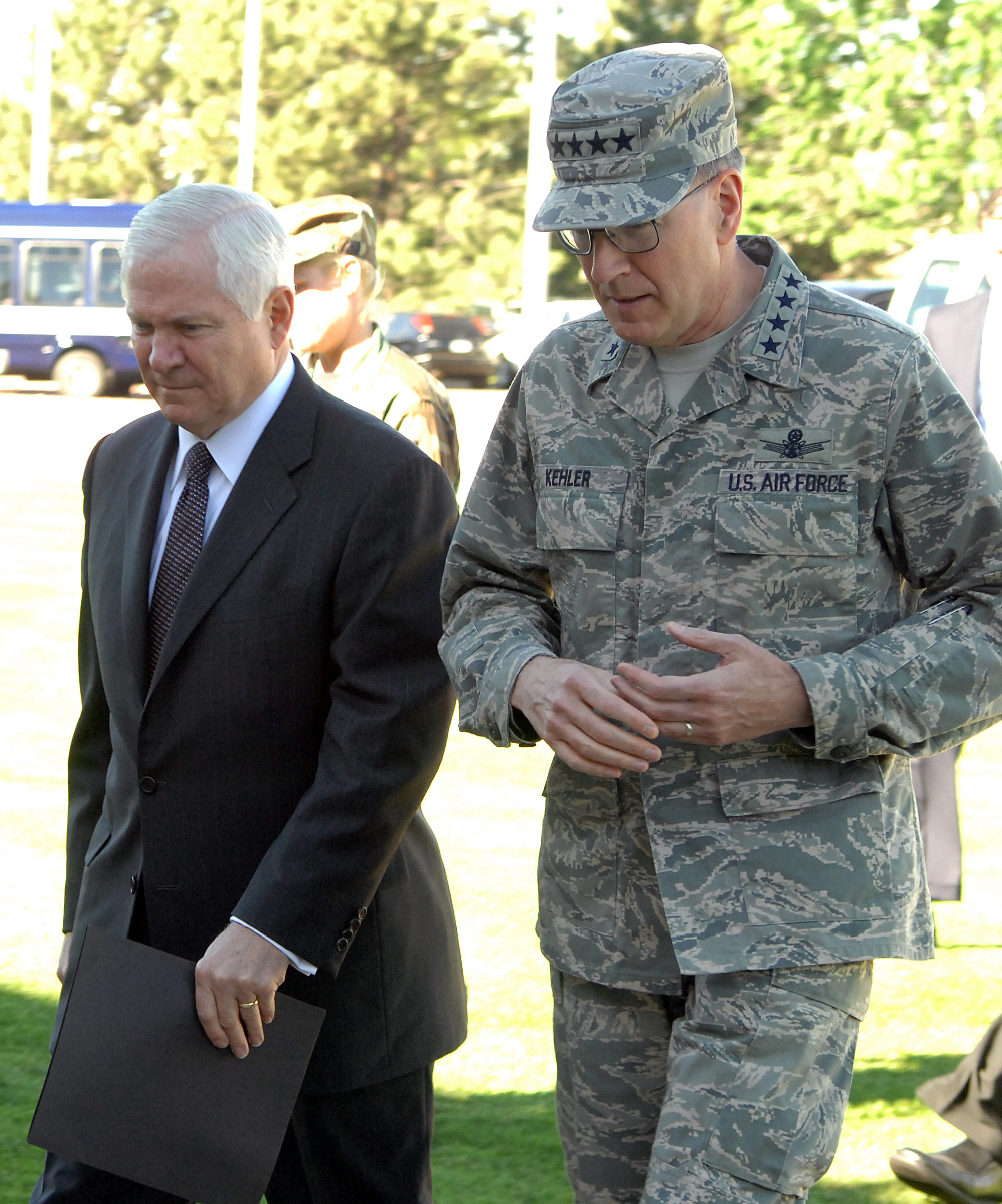 Defense Secretary Gates directs Air Force leaders to increase focus on ...