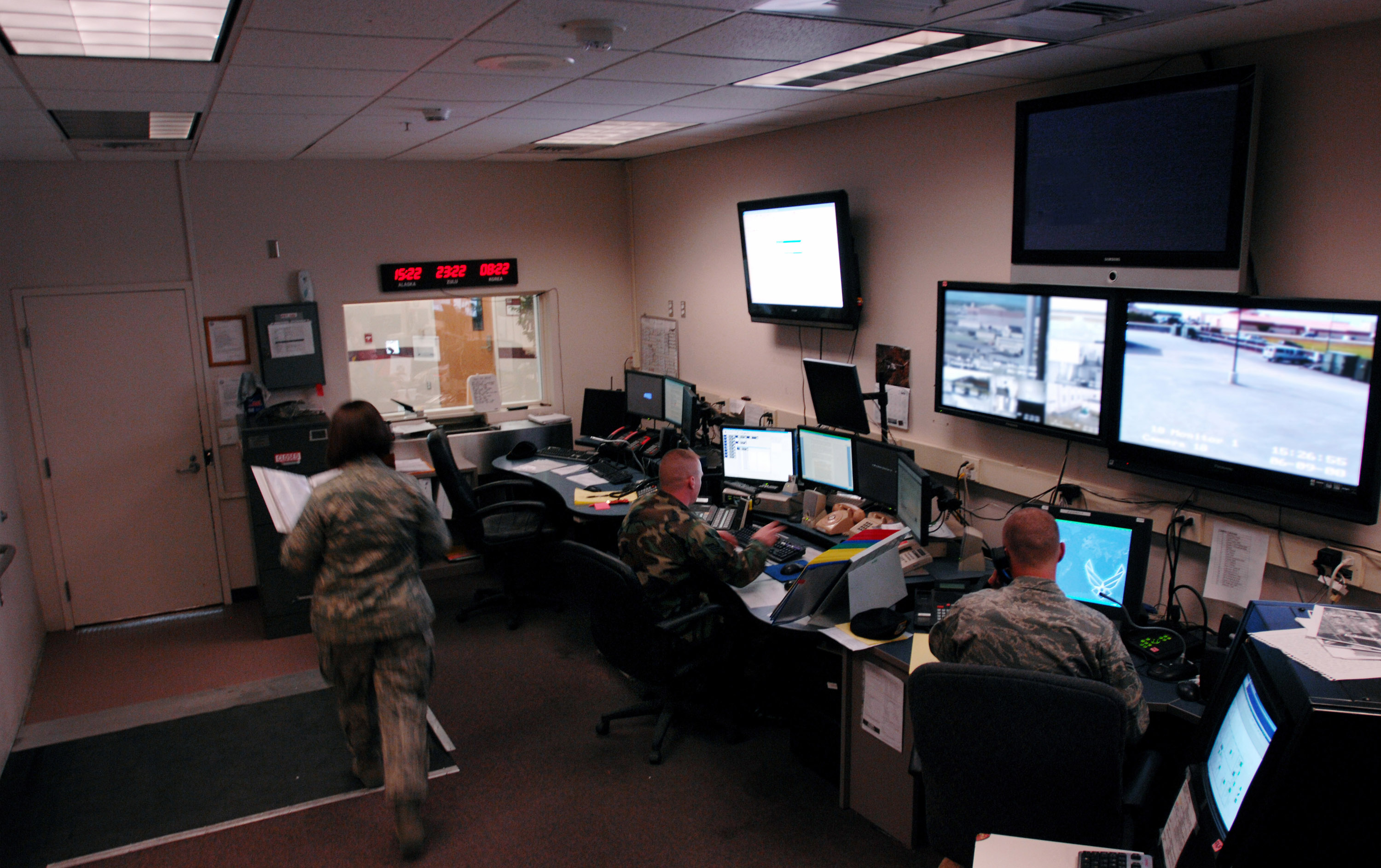 Technology, training force multiplier for security forces Airmen > Air ...