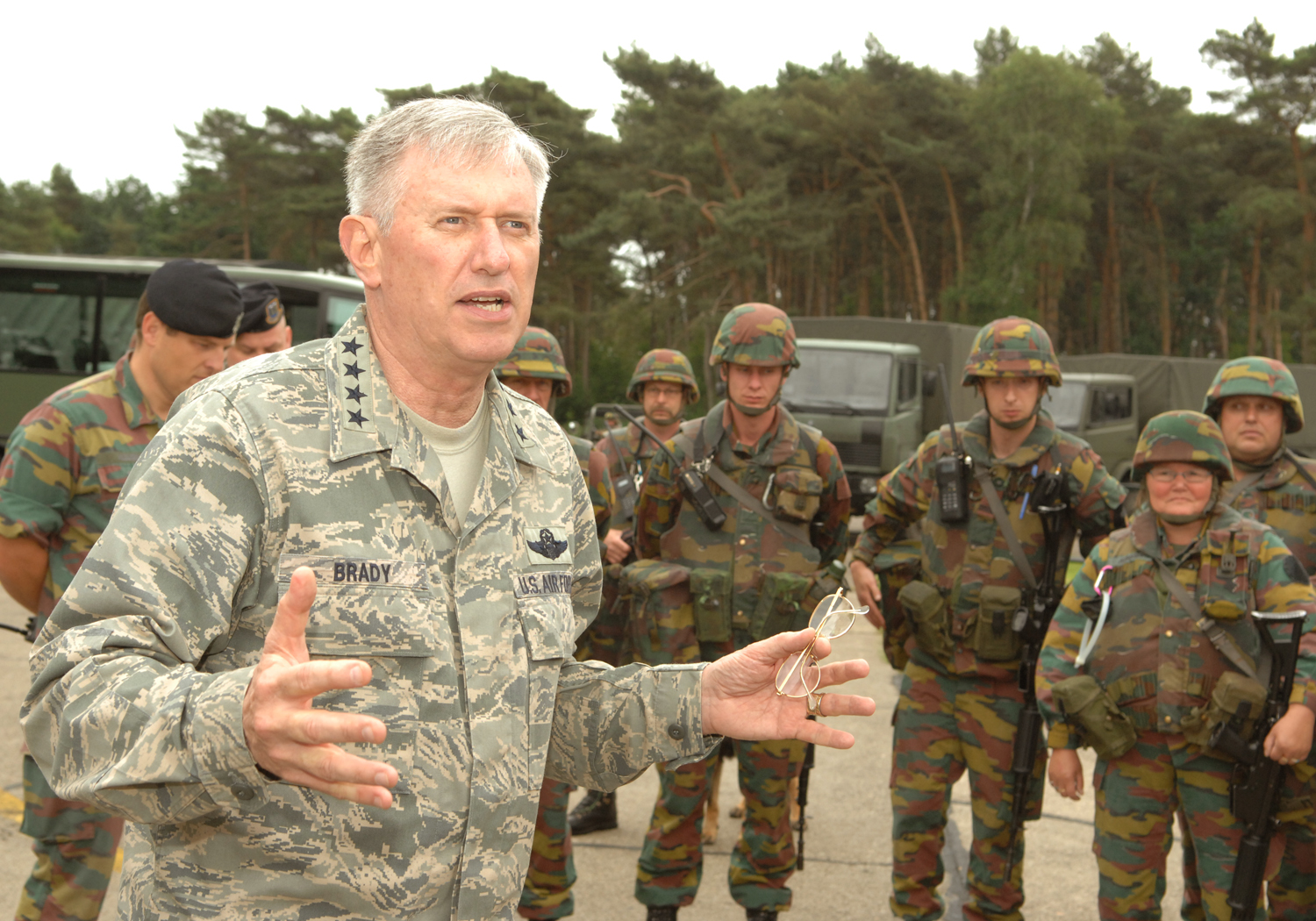 General Brady visits MUNS sites
