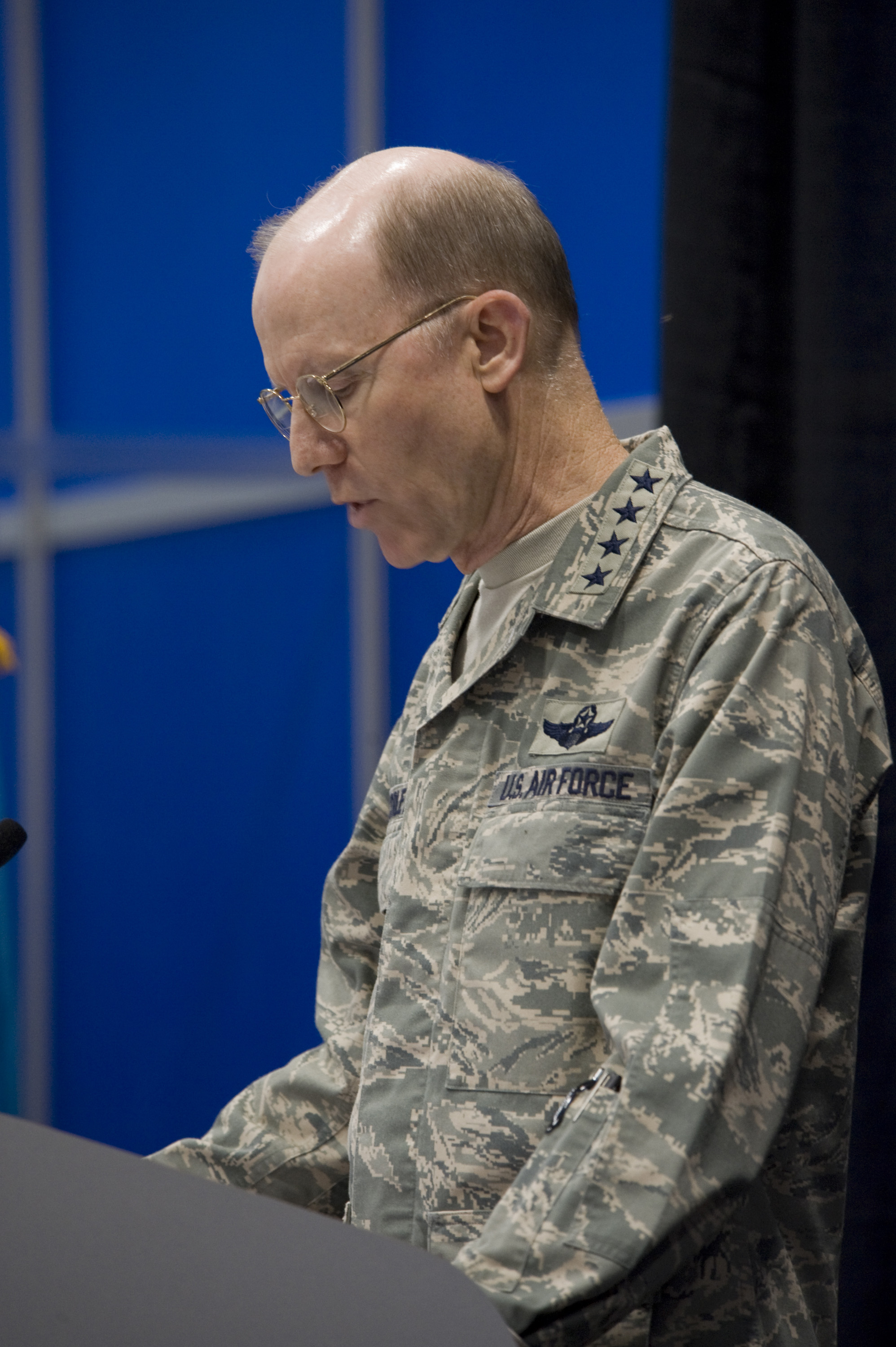 ACC Commander speaks at Joint Warfighting Conference > Air Combat ...