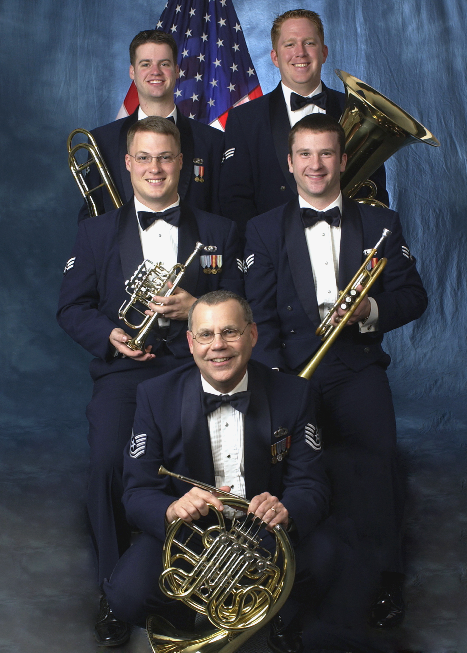 Heritage Brass Brought Smiles to Patients > Air Force Bands > Article ...