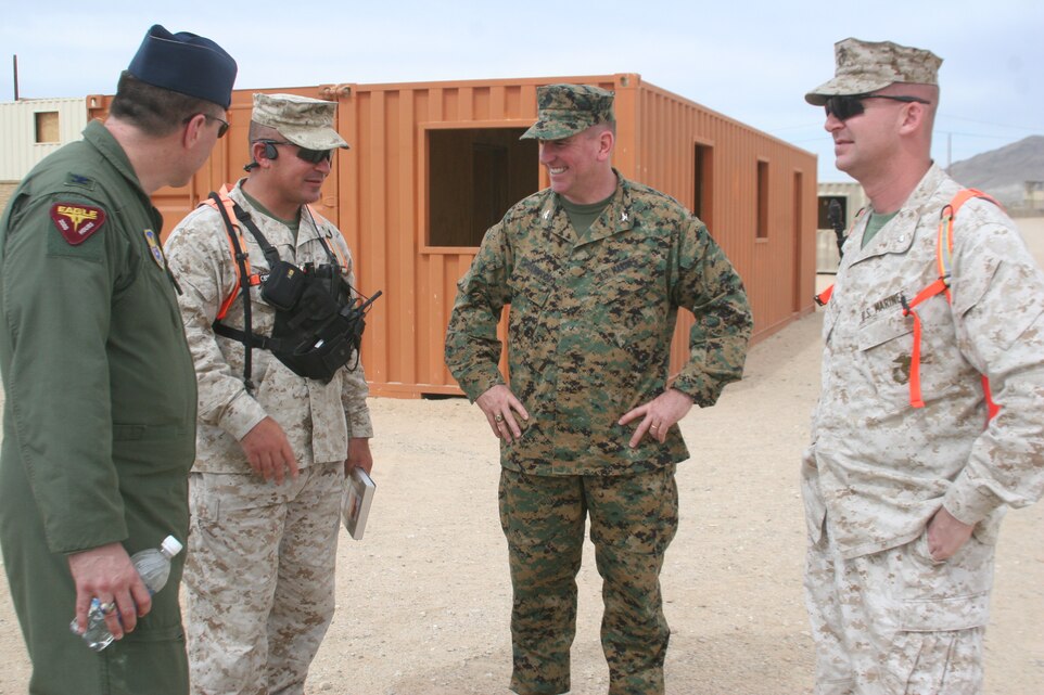 Council on Foreign Relations takes in new MCAGCC view > United States ...
