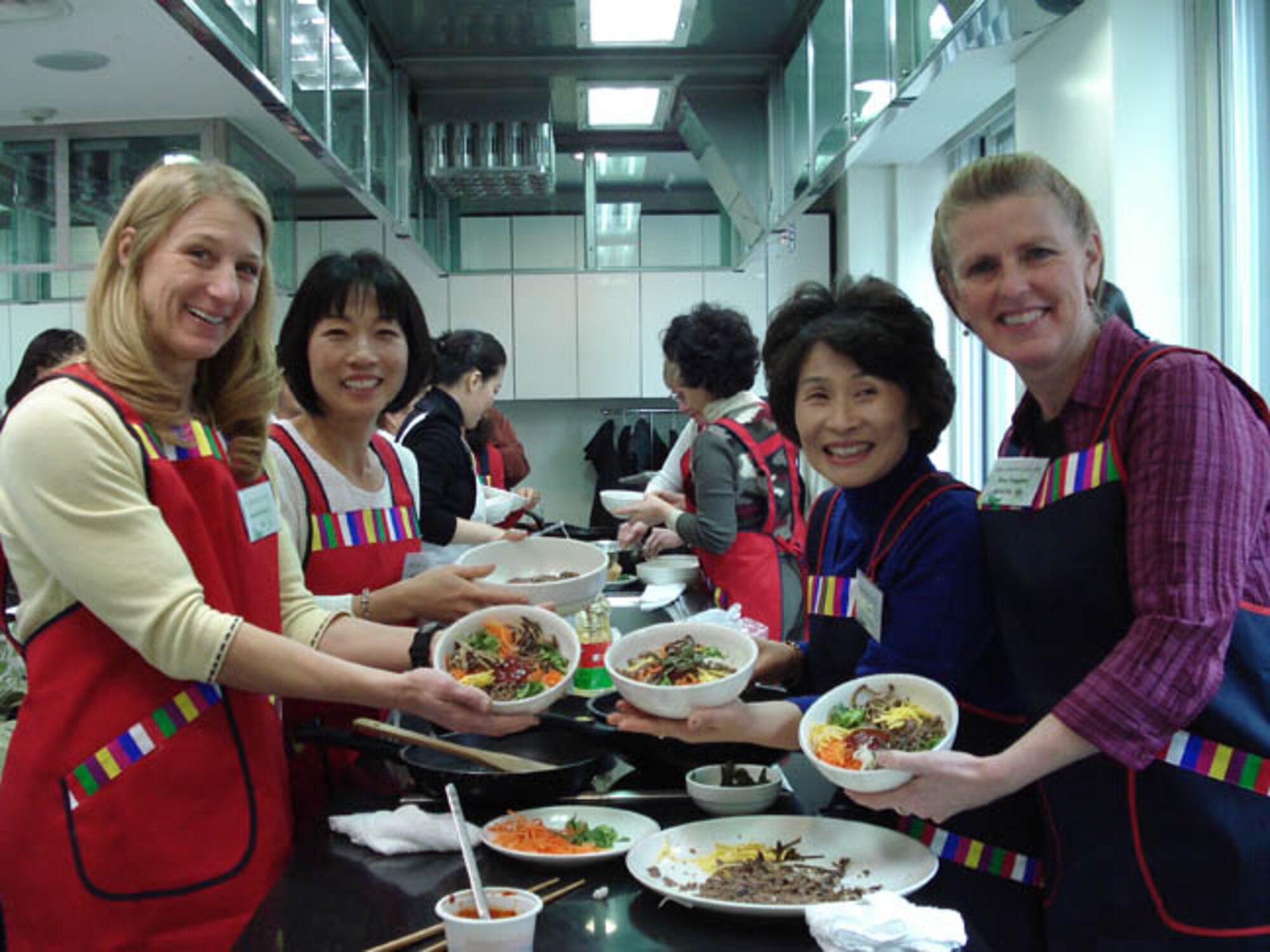 Cooking the Katchi Kapshida way > Seventh Air Force > News