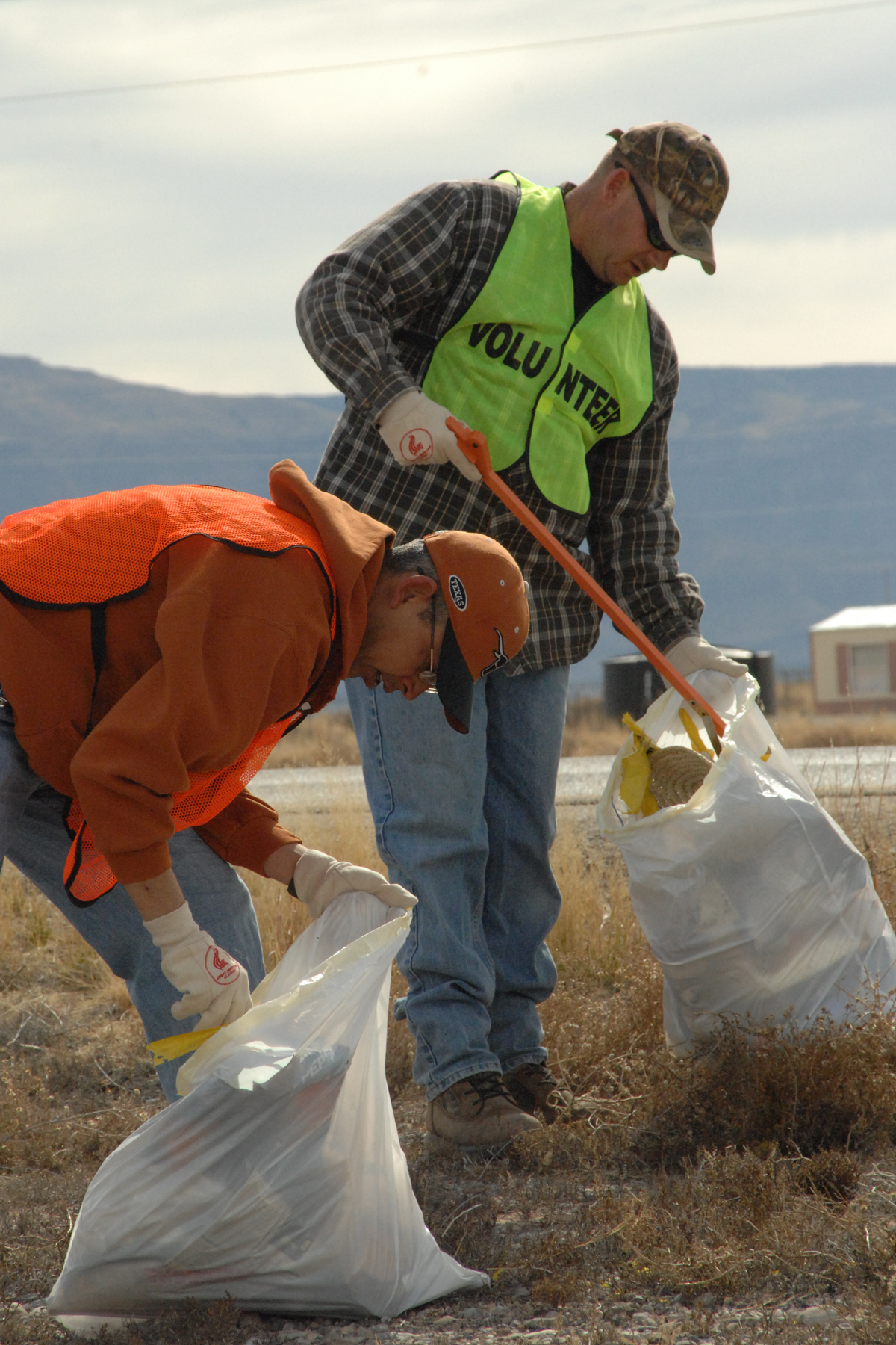 The Great American Clean Up for Alamogordo > Holloman Air Force Base ...